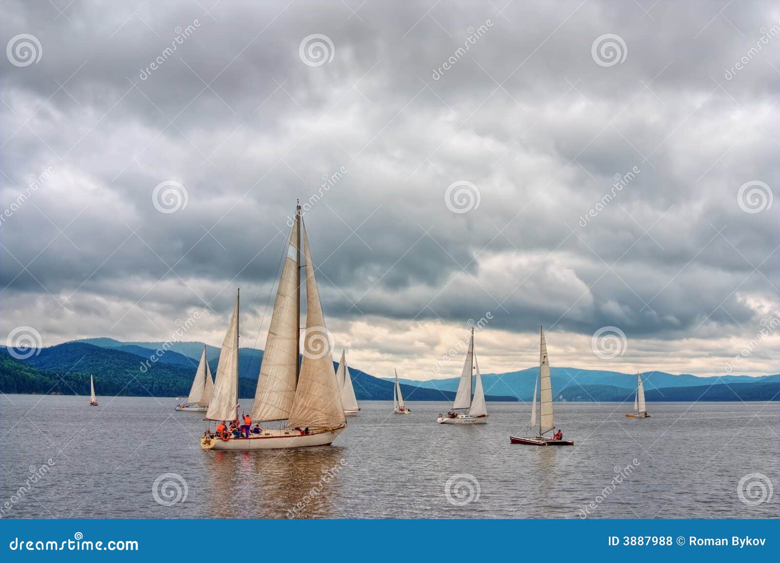 Speed Boat Front View Colorful Sky Stock Photos - Free & Royalty-Free ...