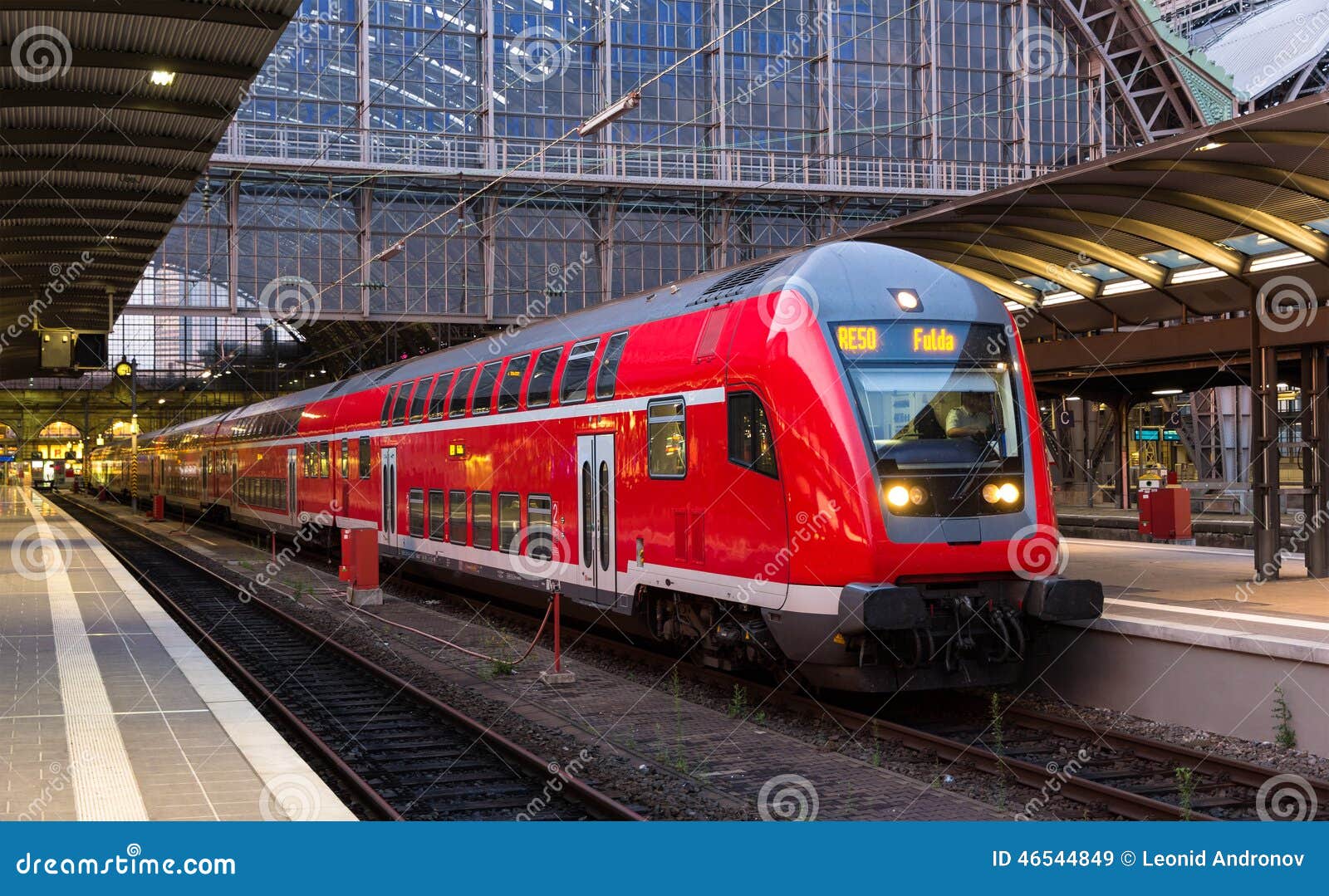 Regional Express Train in Frankfurt am Main Station Stock Image - Image ...
