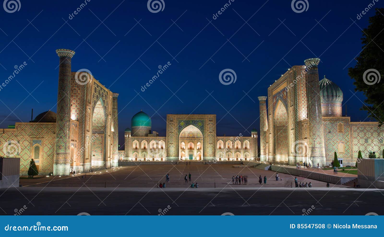 The Registan at Night in Samarkand, Uzbekistan Editorial Stock Photo ...