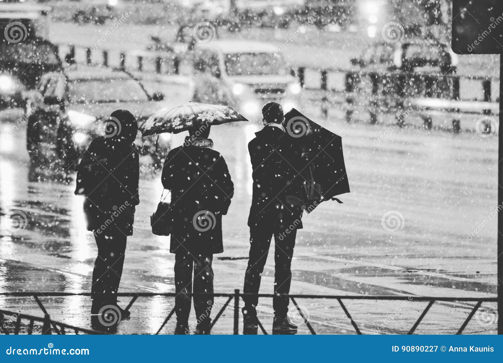 Regn fotografering för bildbyråer. Bild av frysa, fotografi - 90890227