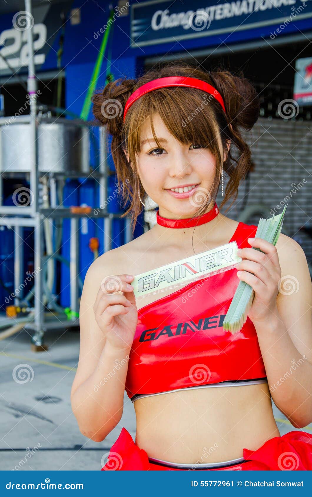 Reina de Japón foto editorial. Imagen de personas, circuito - 55772961