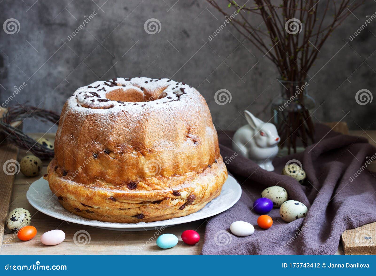 Reindling, German and Austrian Easter Cake in Easter Decoration. Rustic ...