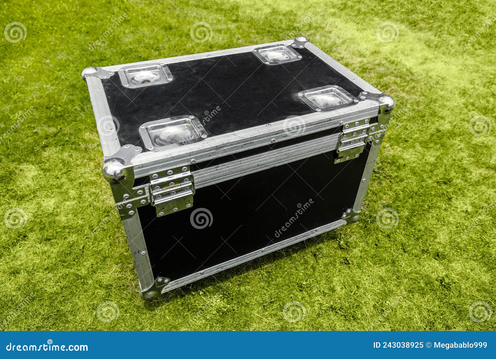 Transportation Of Reinforced Concrete Precast Wall Panels For House ...