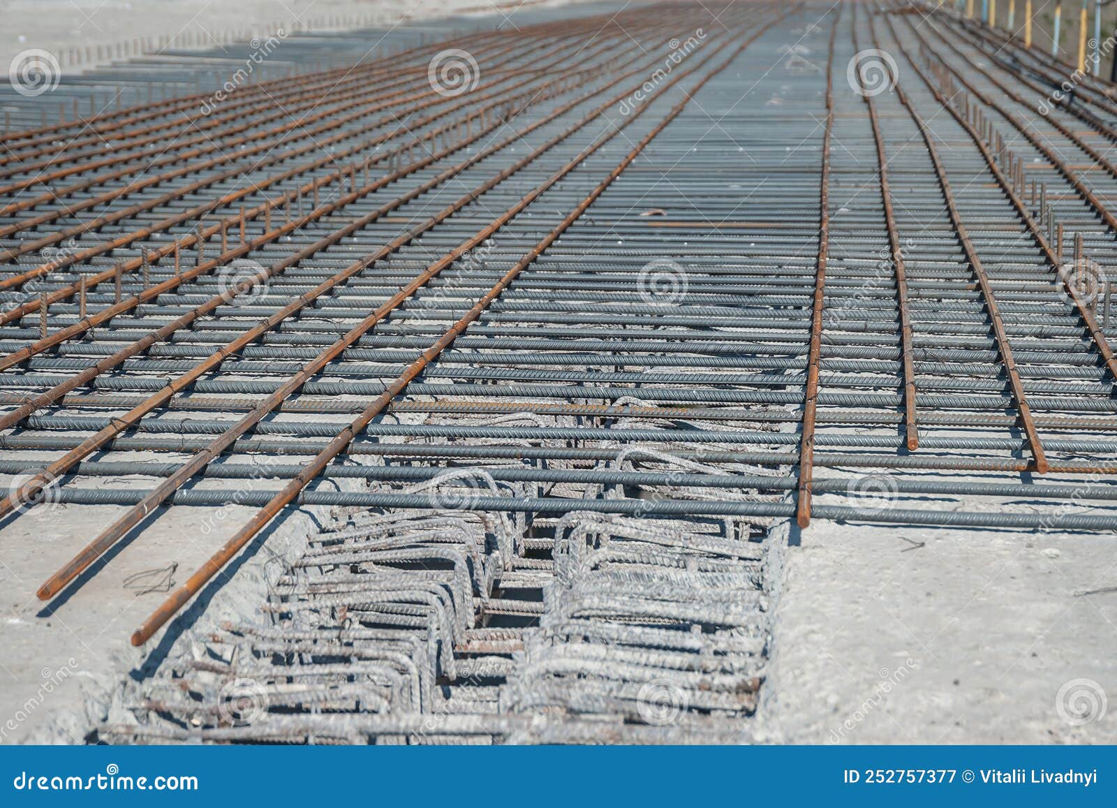 Reinforcing Frame Between The Span Beams Stock Photo | CartoonDealer ...