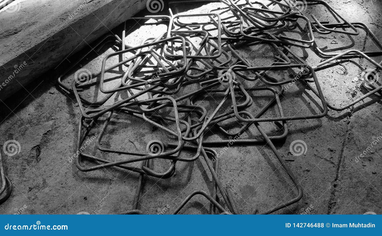 Reinforcing Steel Column for Buildin Stock Photo - Image of material ...