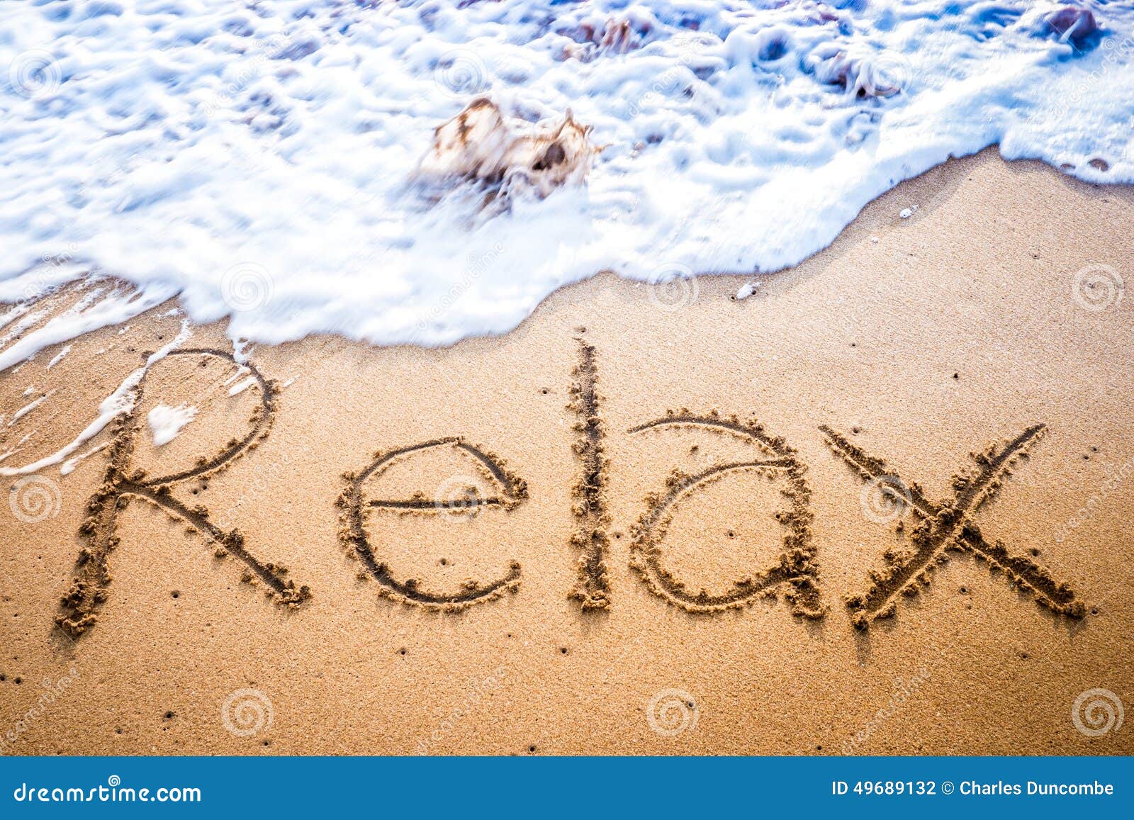 Relax Geschrieben in Den Sand Auf Einen Strand Stockfoto - Bild von ...