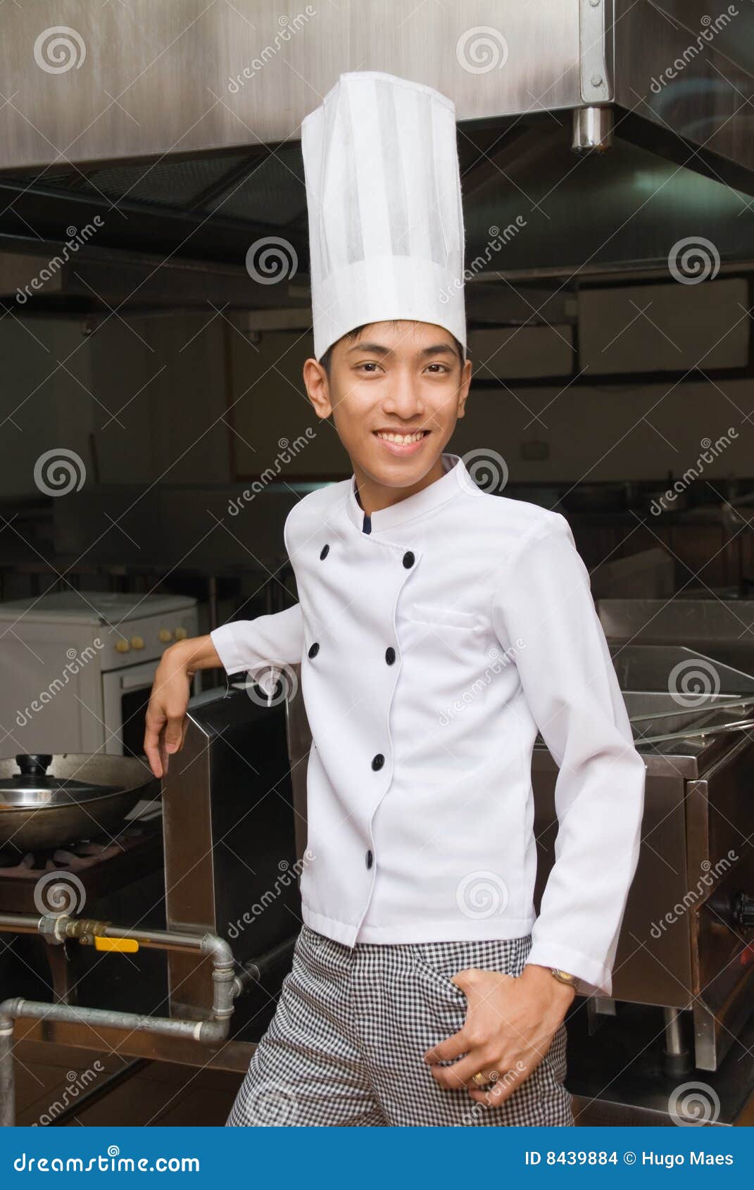 Relaxed Chinese Kitchen Manager Stock Photo - Image of industry, hotel ...