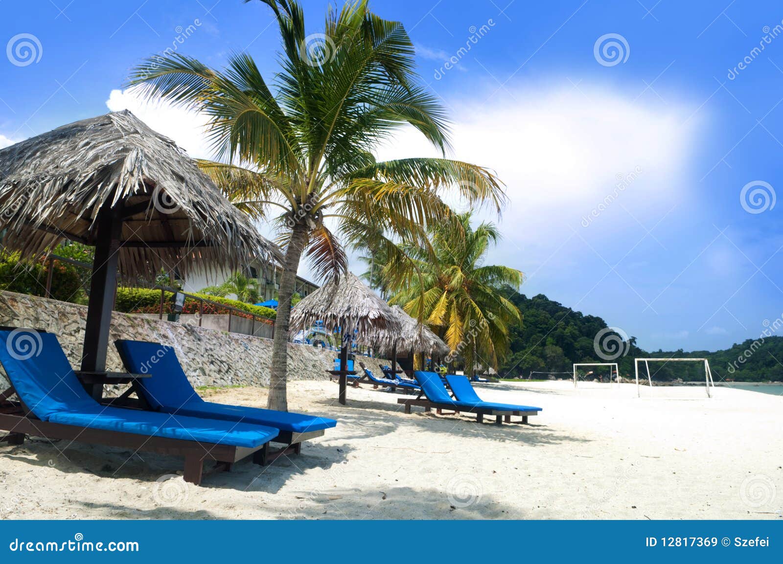 Relaxing on beach stock image. Image of ocean, tourism - 12817369