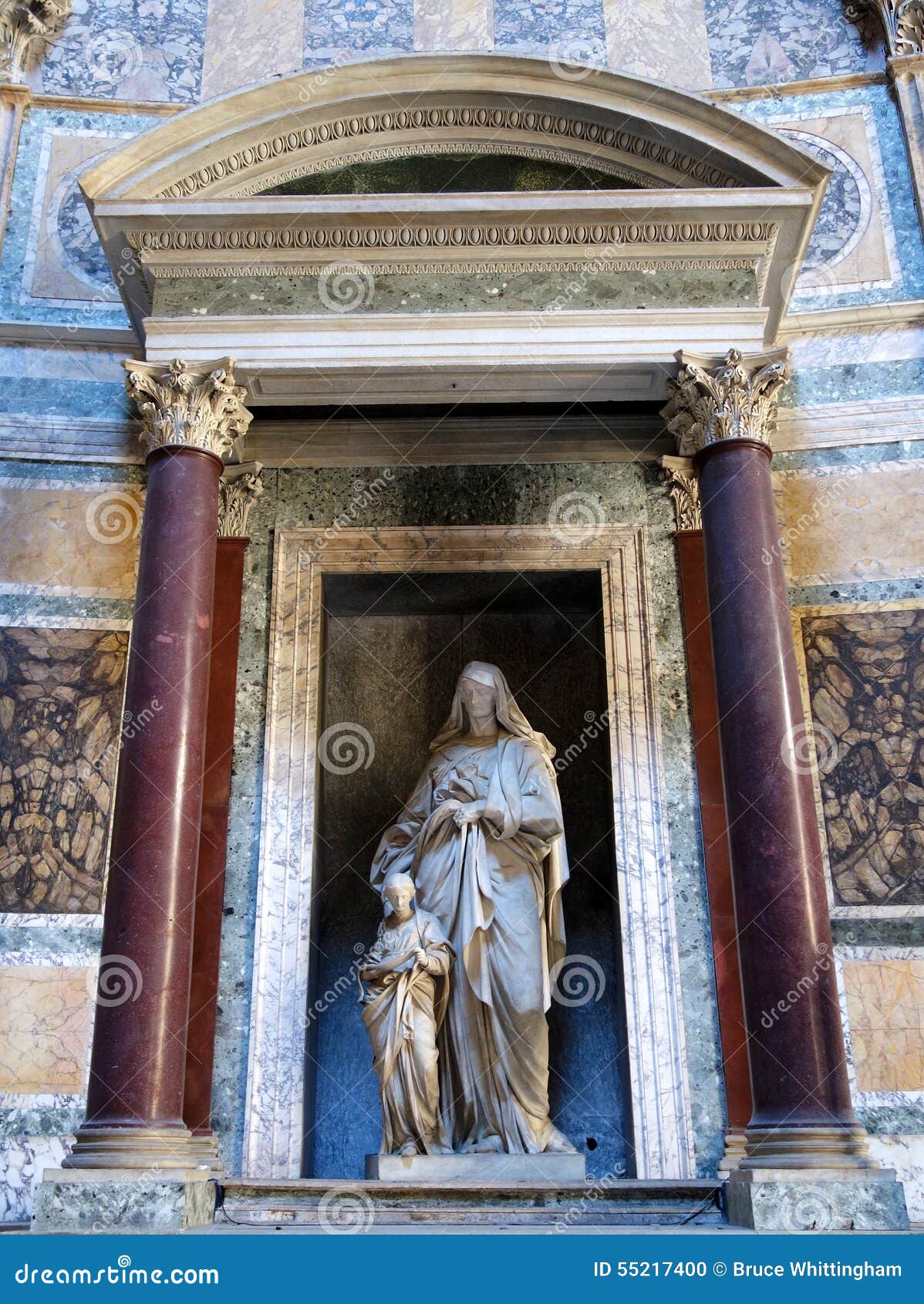 Pantheon Rome Statues Covered