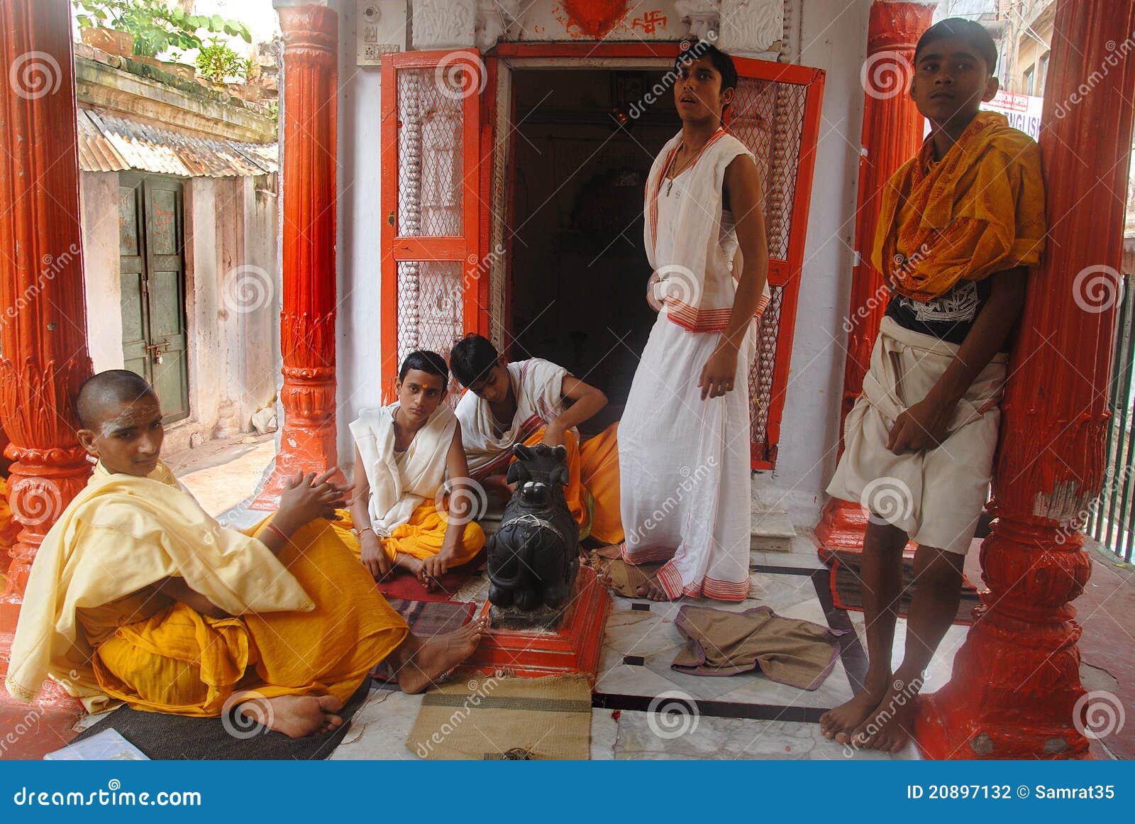 Religious Education in India Editorial Photography - Image of pray ...
