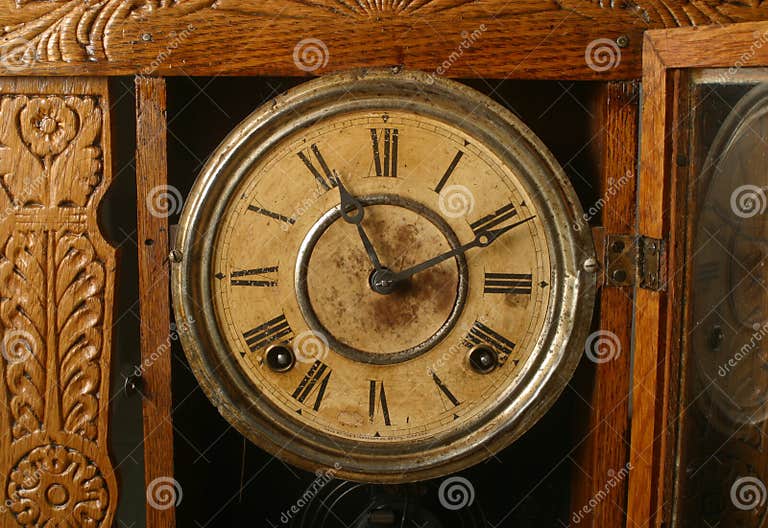 Reloj antiguo imagen de archivo. Imagen de segundo, relojes - 83865