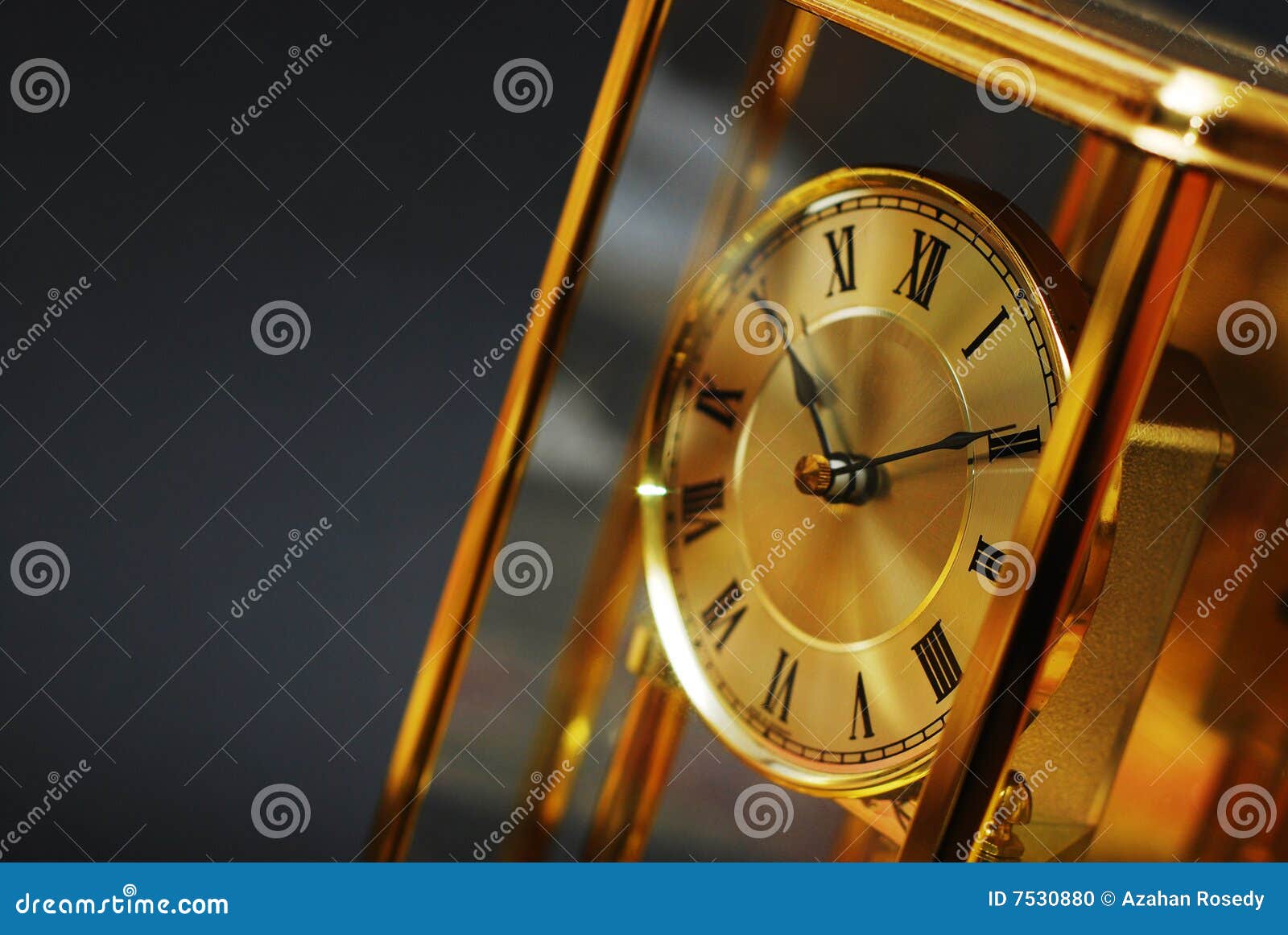 Reloj Antiguo Del Número Romano Fotos De Stock - Descarga 729 Fotos ...