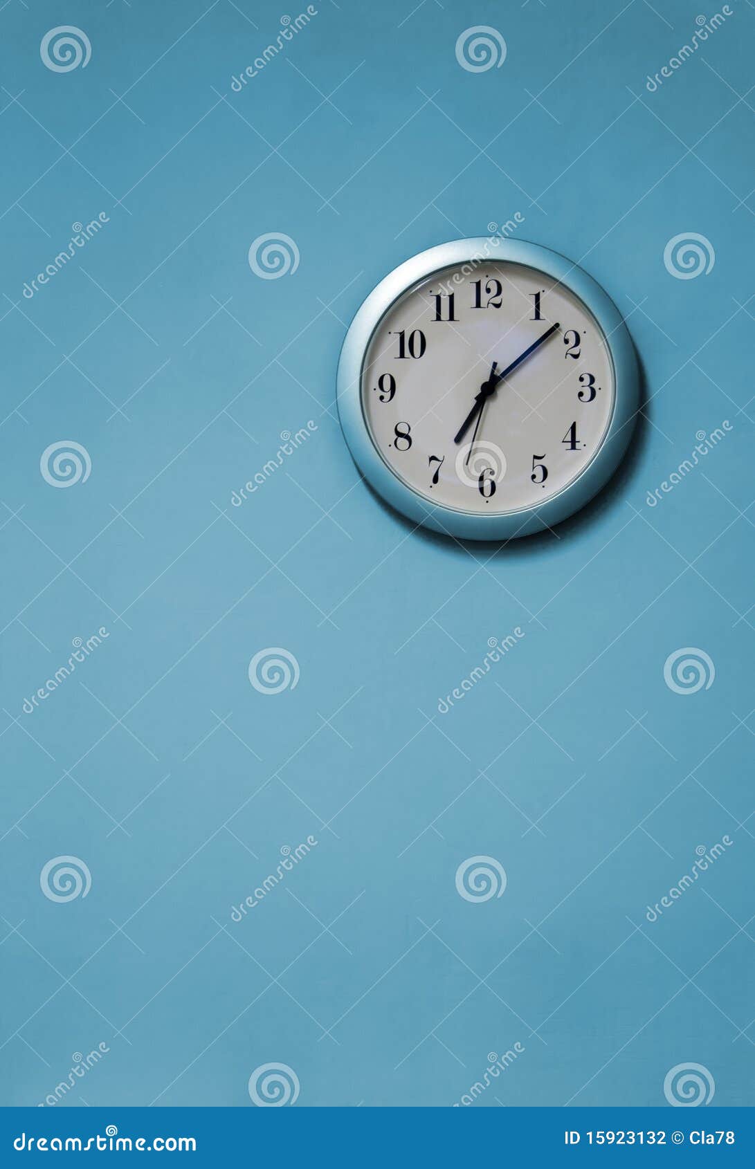 Reloj azul foto de archivo. Imagen de muestra, negocios - 15923132