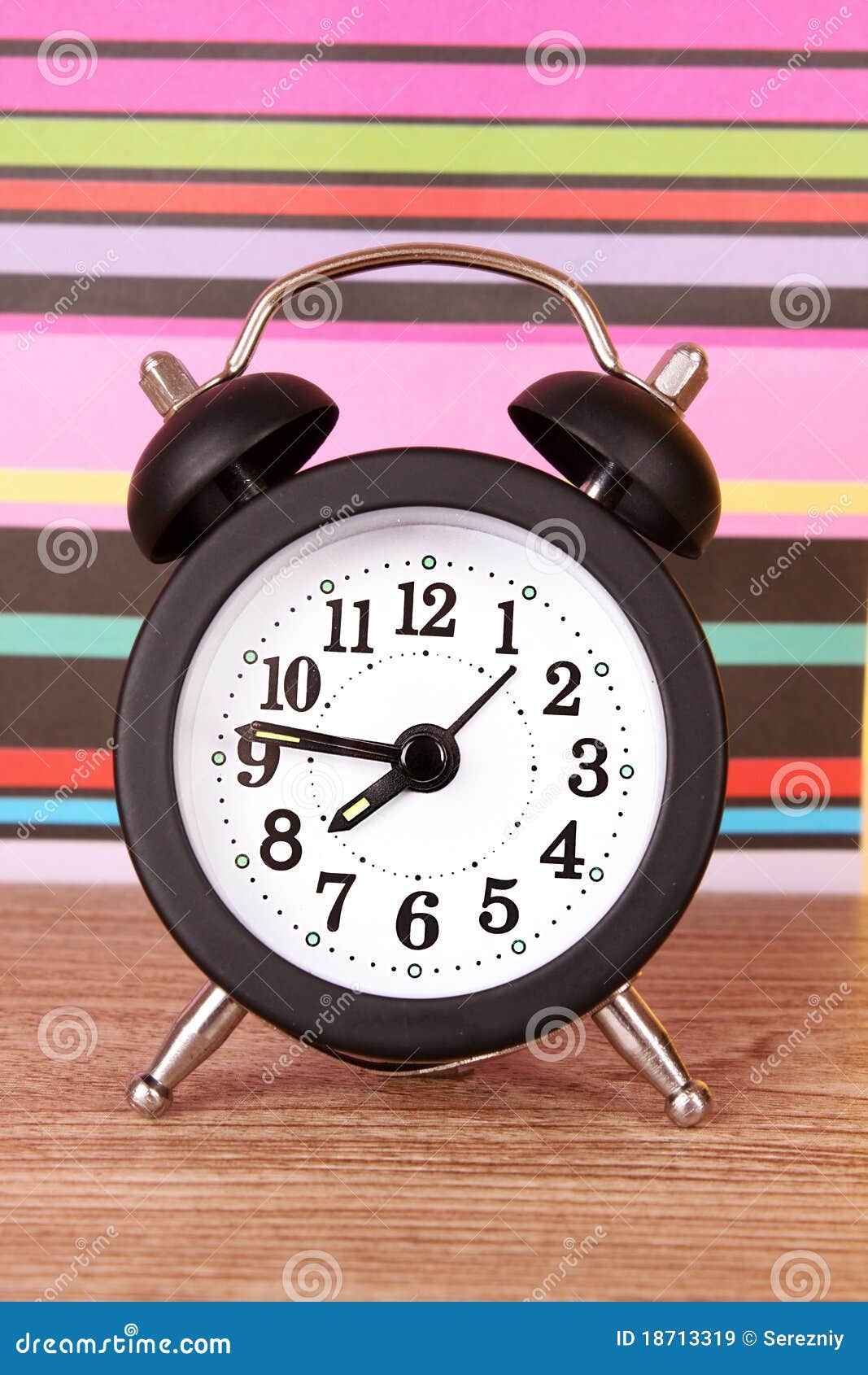 Reloj de alarma imagen de archivo. Imagen de urgente - 18713319