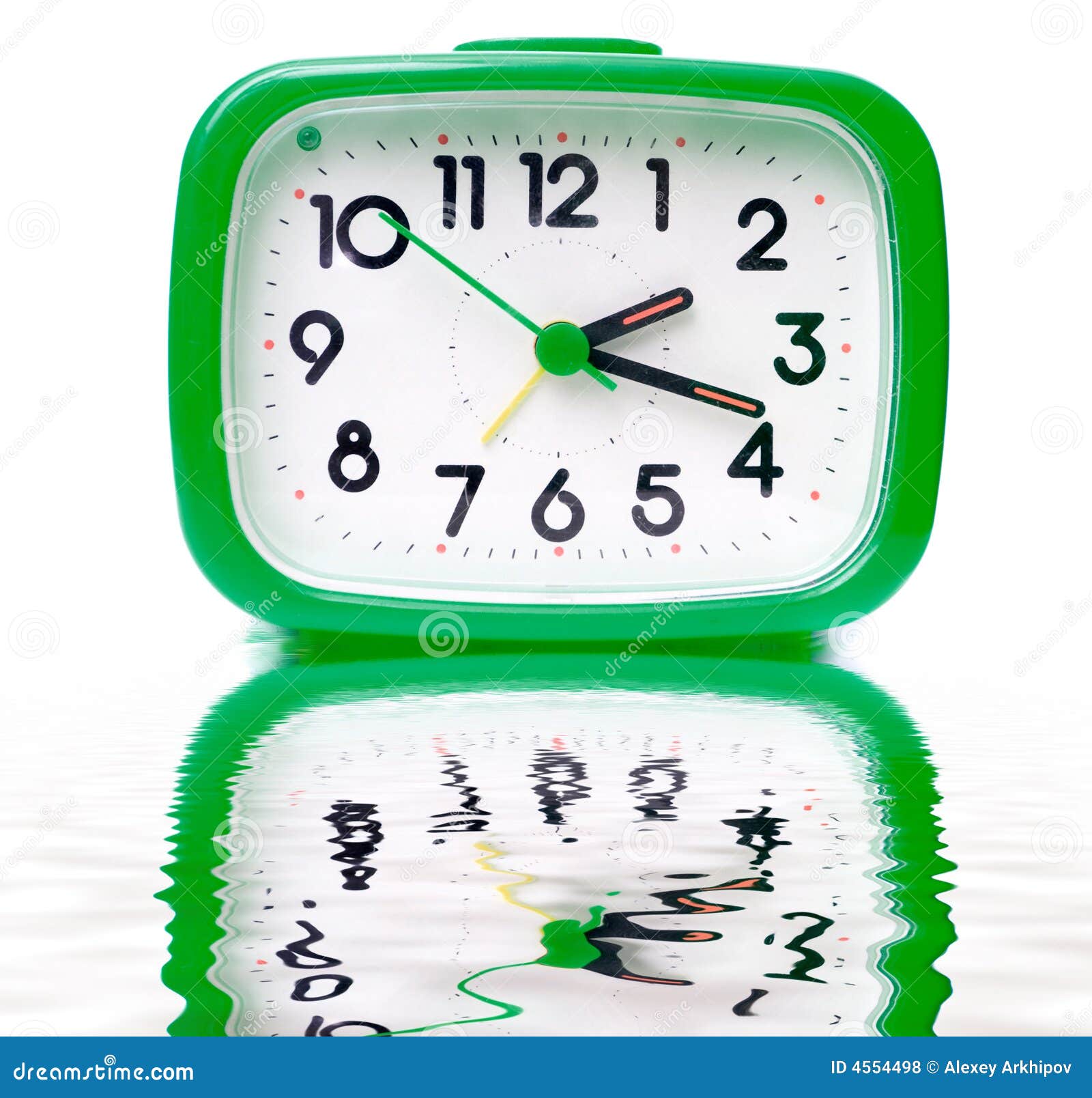 Reloj de alarma verde foto de archivo. Imagen de cierre - 4554498