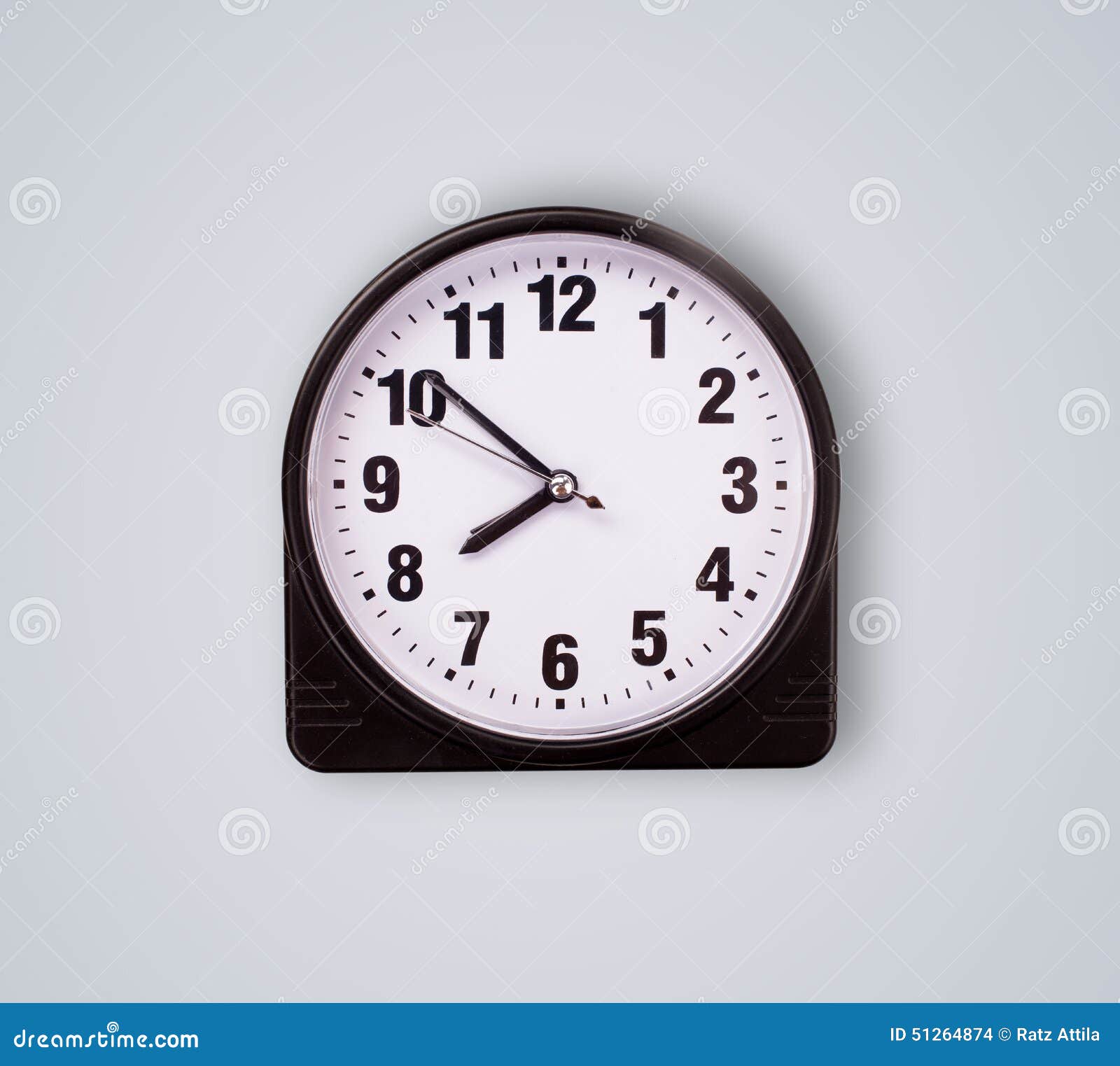 Reloj Moderno Con Horas Y Minutos Foto de archivo - Imagen de hora ...