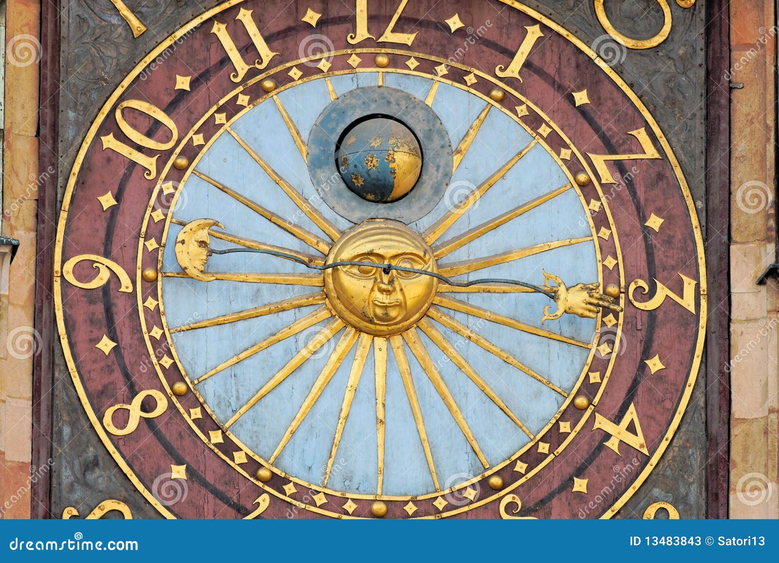 Reloj Solar Fotos de archivo - Imagen: 13483843