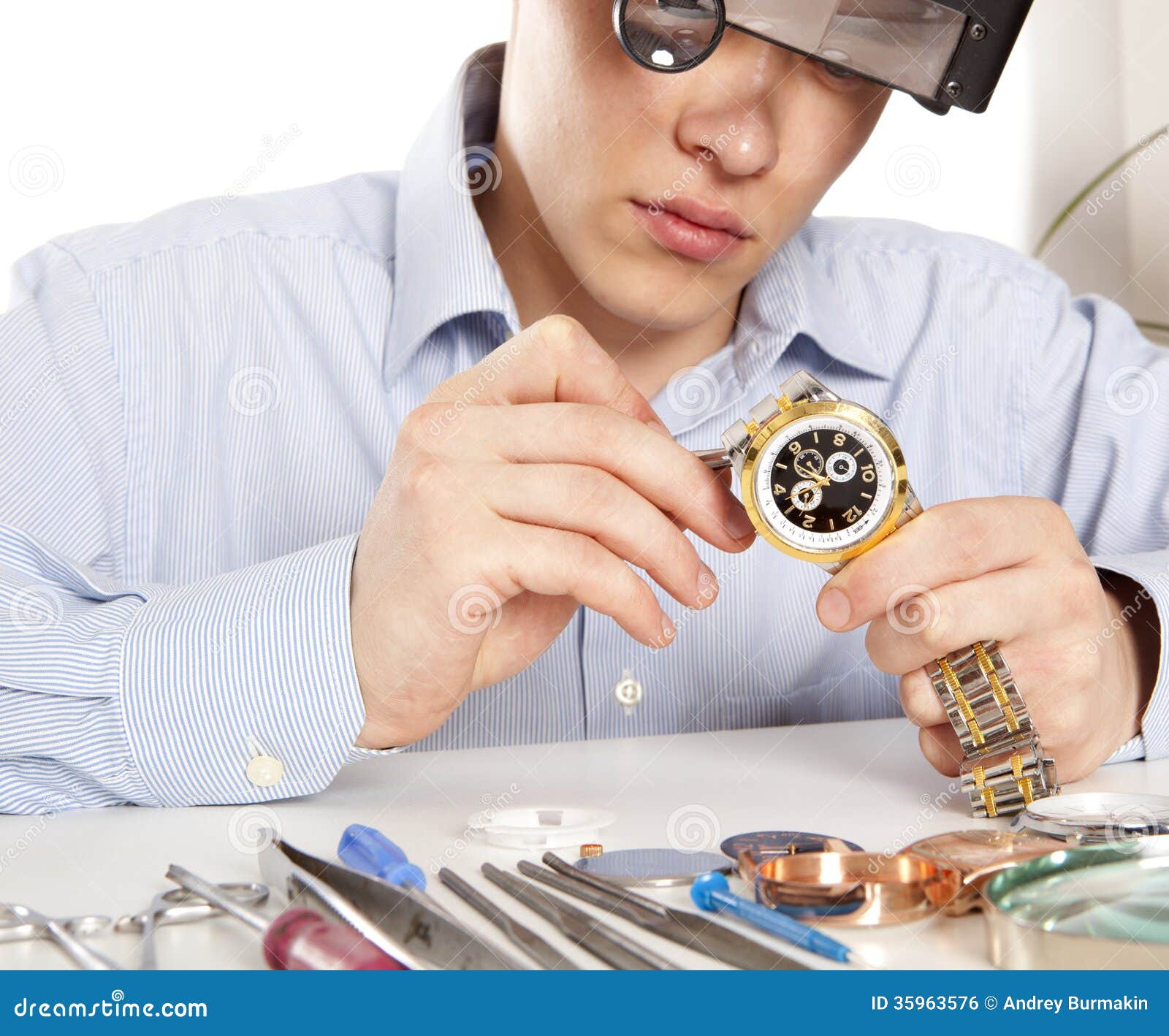 Relojero foto de archivo. Imagen de minuto, mano, contactos - 35963576