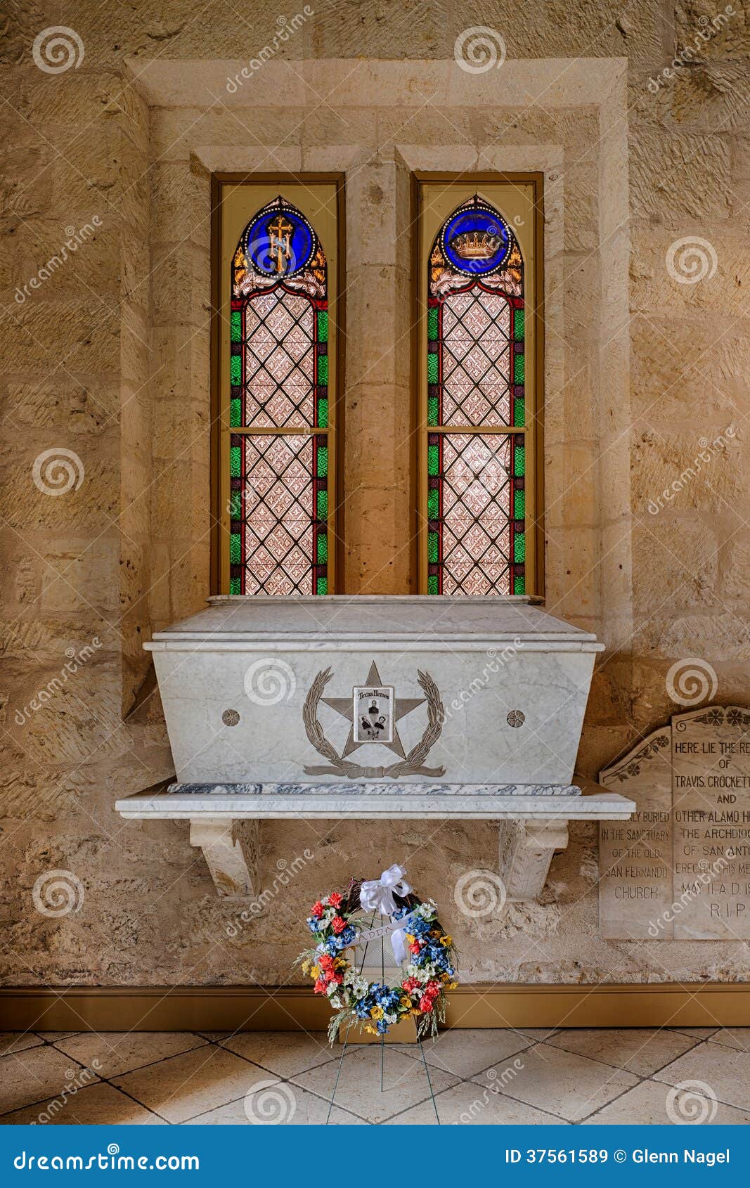 Remains of Alamo Heroes stock image. Image of indoors - 37561589