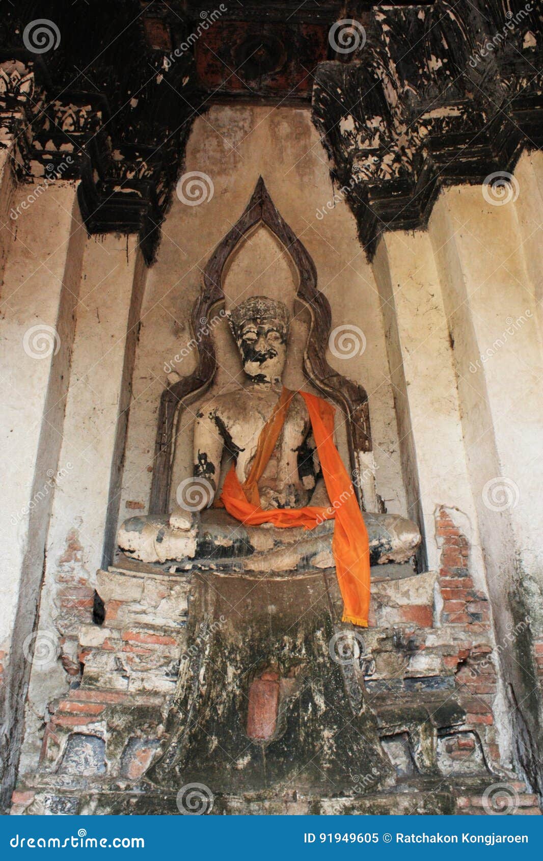 The Remains of the Big Buddha Stock Image - Image of architecture ...