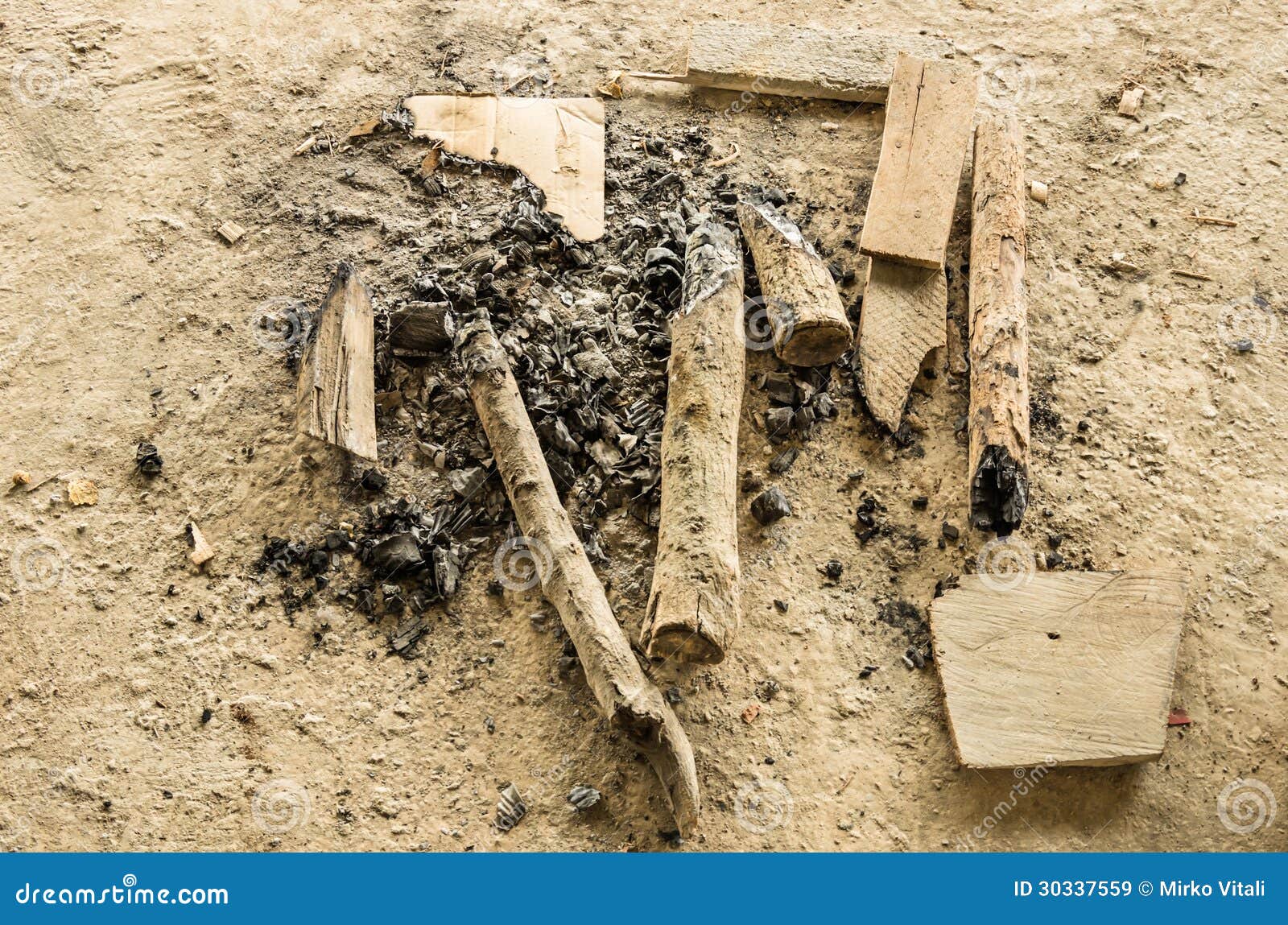 Remains of a Bonfire stock image. Image of carbons, emergency - 30337559
