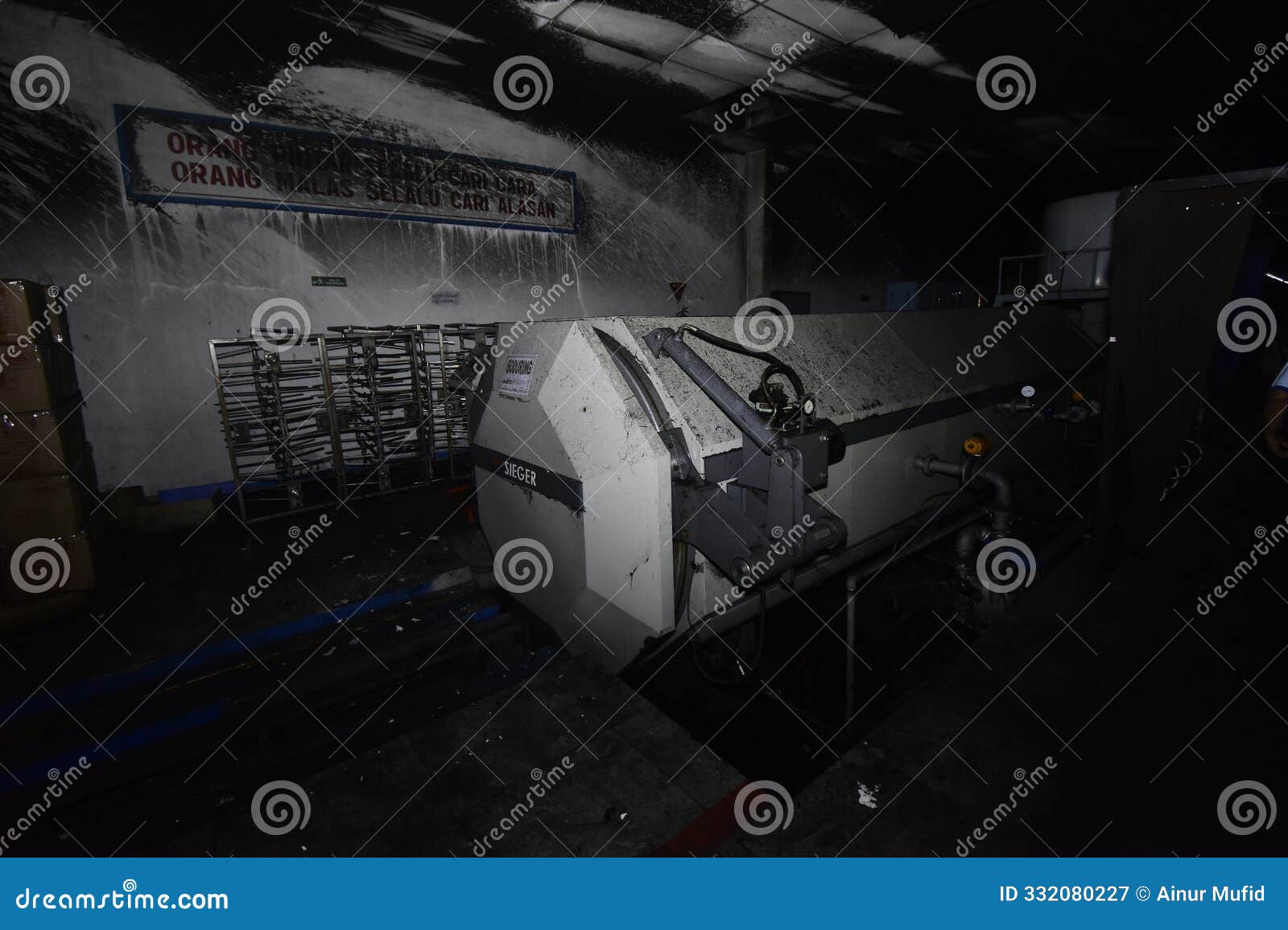 The Remains of Industrial Textile Machine Fires that Provide Iron ...