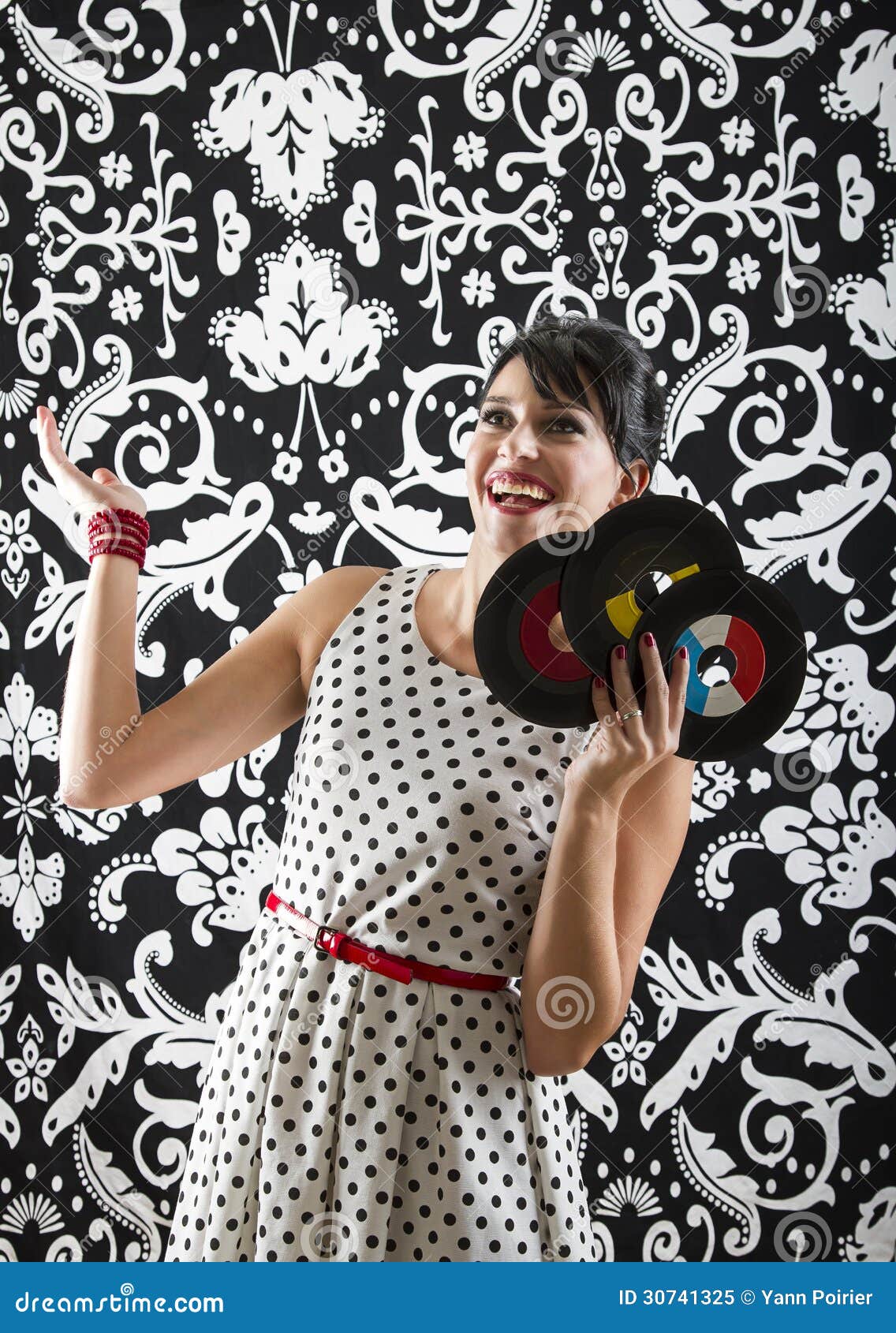 Remercie Le Ciel Des Disques Image stock - Image du modèle, lifestyle ...