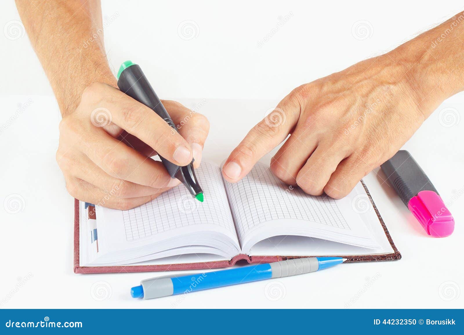 Remettez Aux Notes écrites Dans Le Marqueur Vert Un Bloc-notes Photo ...