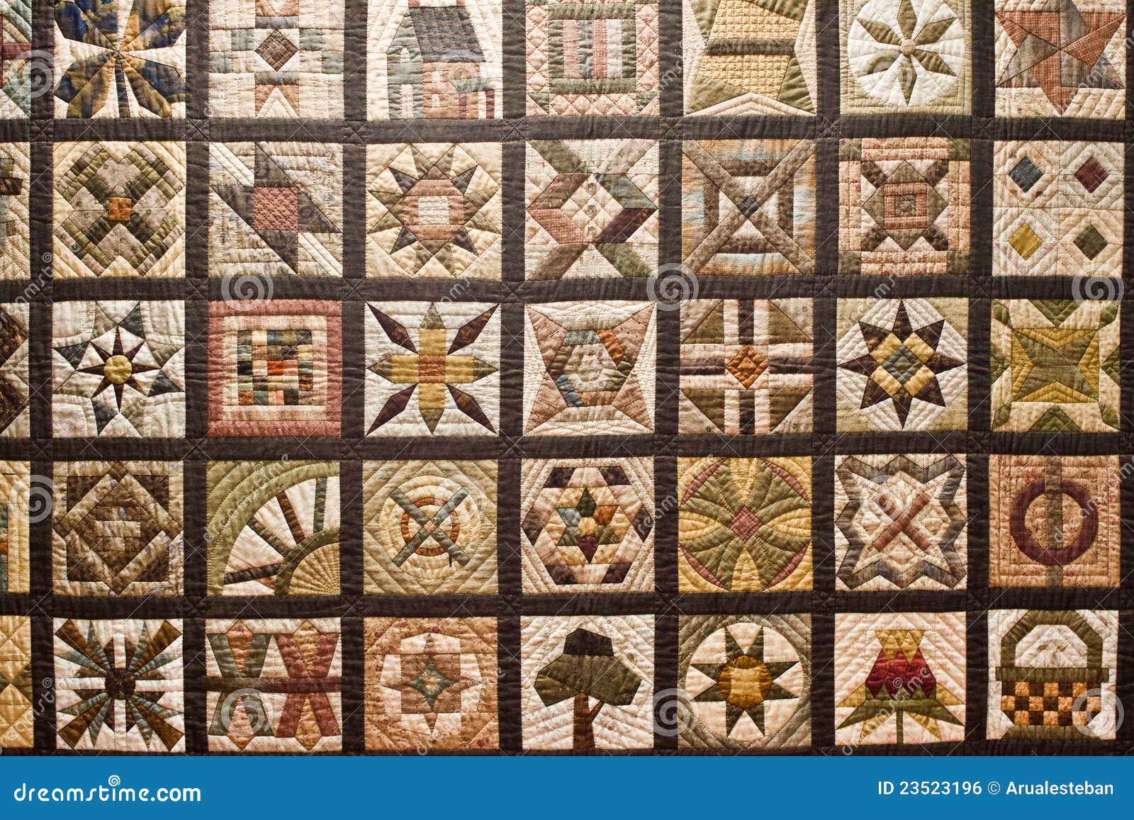 Remiendo hecho en casa foto de archivo. Imagen de existencias - 23523196