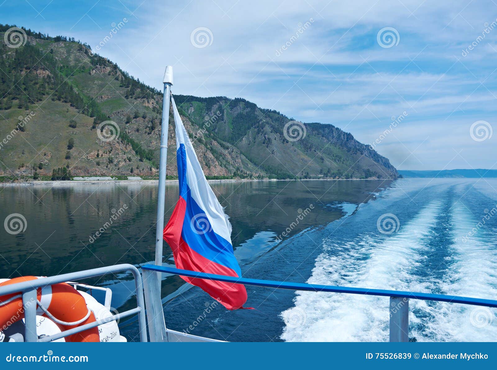 Remoinho De Um Barco De Turista Imagem de Stock - Imagem de sibéria ...