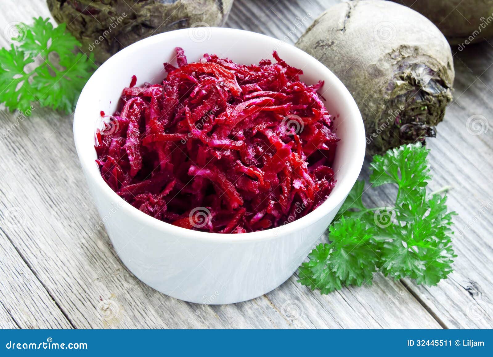 Remolacha rallada imagen de archivo. Imagen de refresco - 32445511