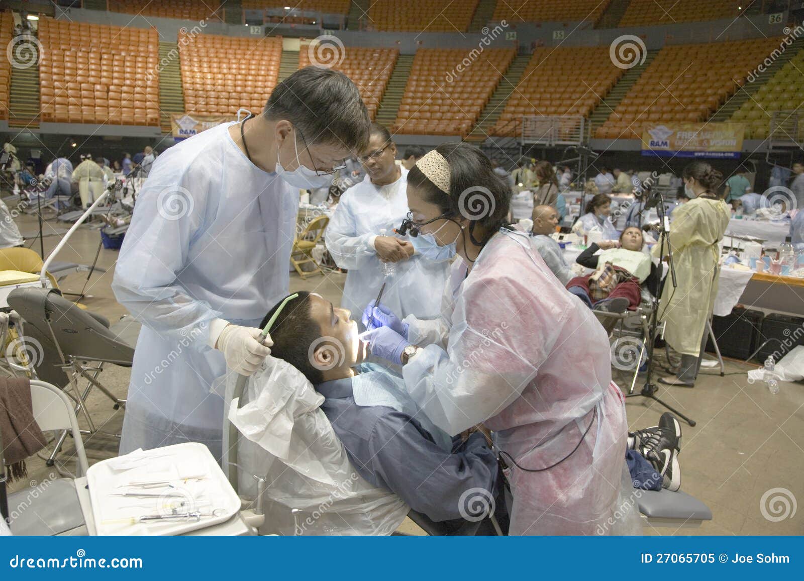 Remote Area Medical editorial image. Image of alternative - 27065705