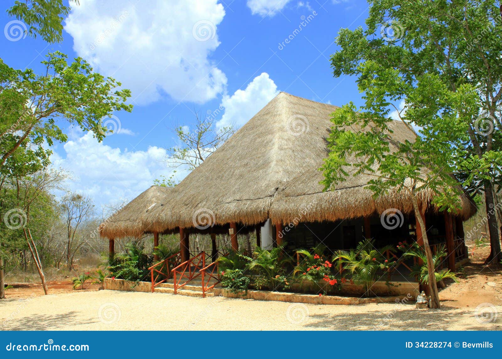 Remote Hut stock photo. Image of straw, remote, sunshine - 34228274