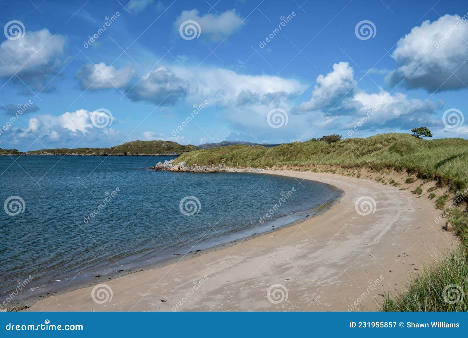 Remote Irish Sandy Beach stock image. Image of county - 231955857