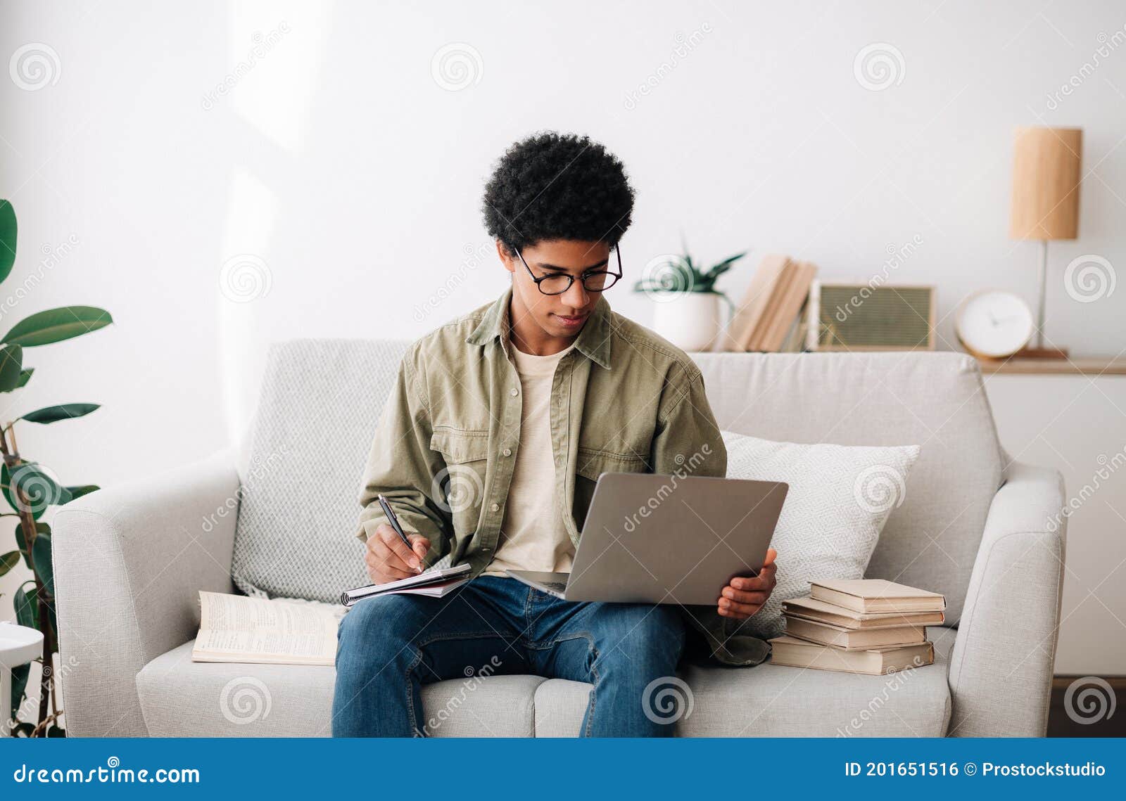 REMOTE LEARNING Virtual Learning Concept With Wood Block Letters On ...