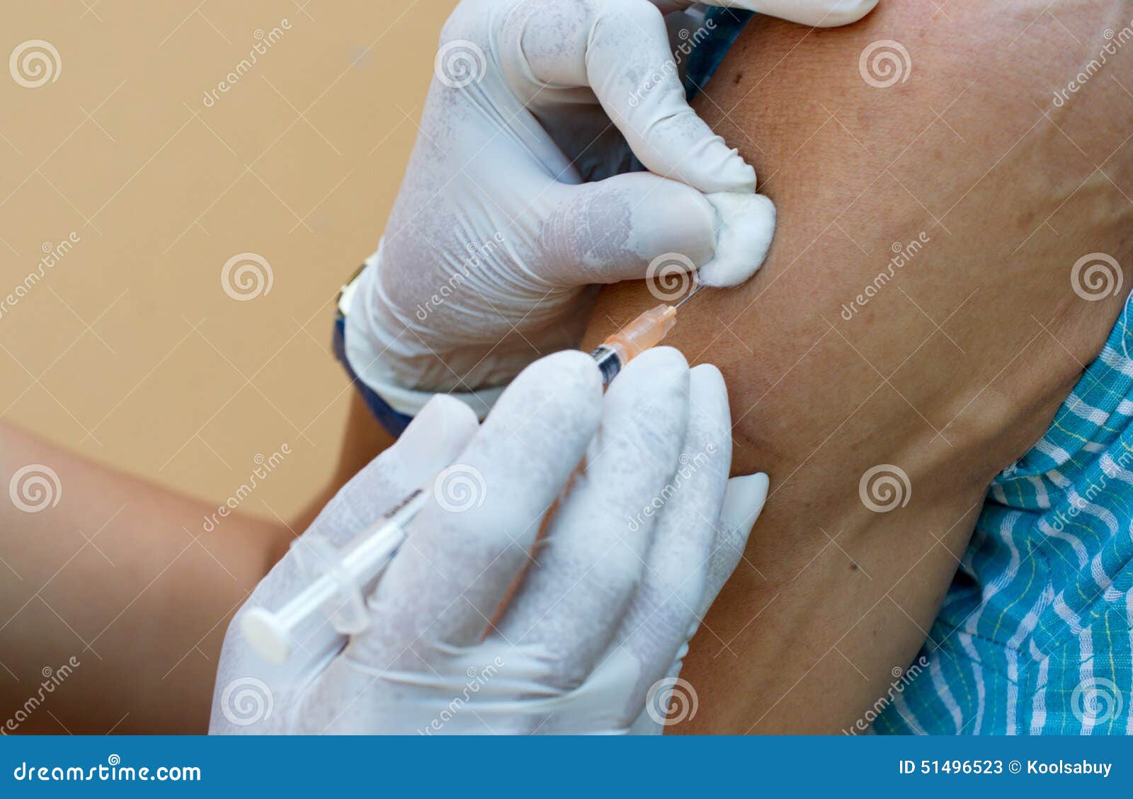 Remove the Needle from Deltoid Muscle Stock Image - Image of medical ...