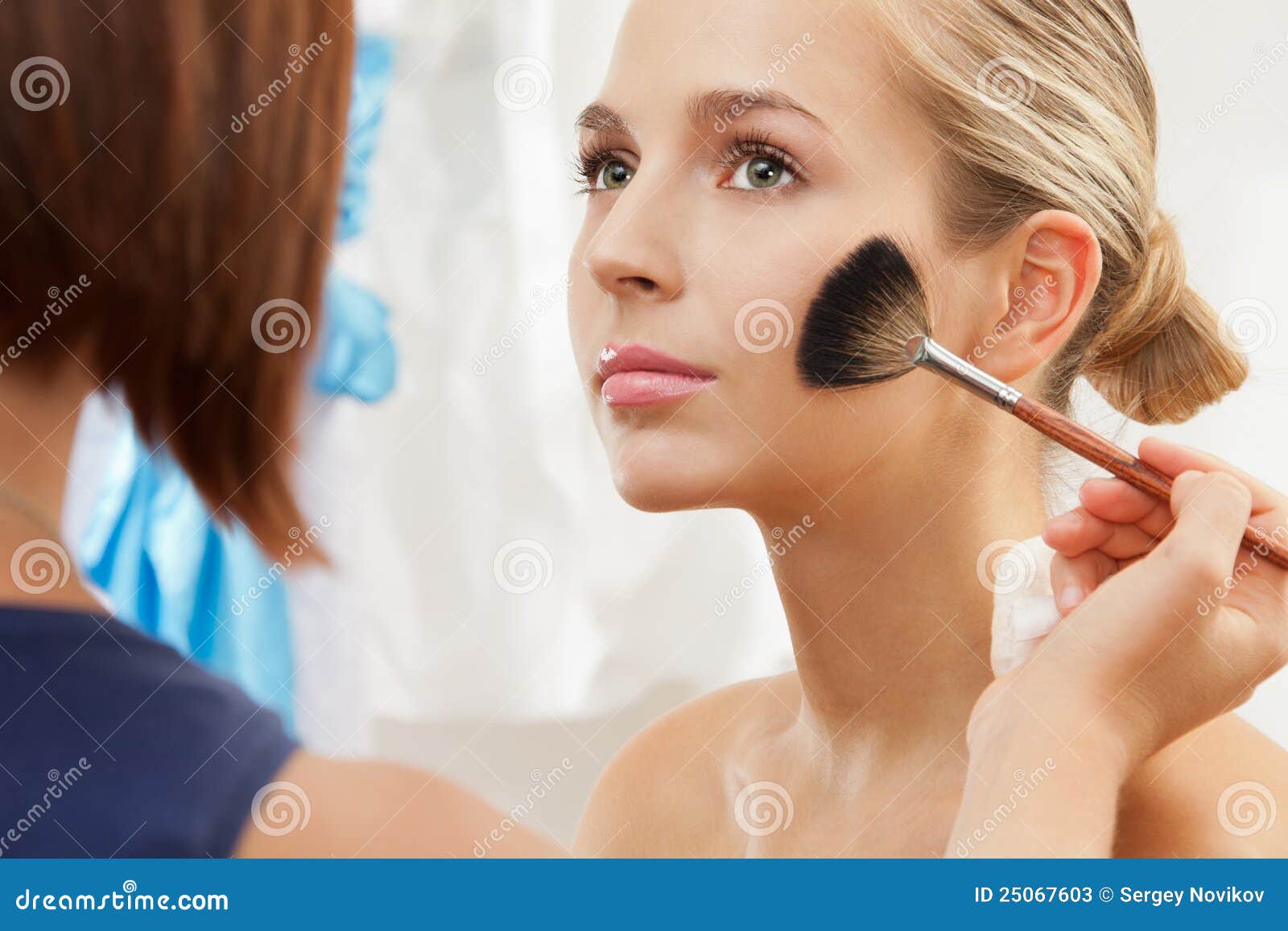 Removing Excess of Powder Using Fan Brush Stock Image - Image of ...