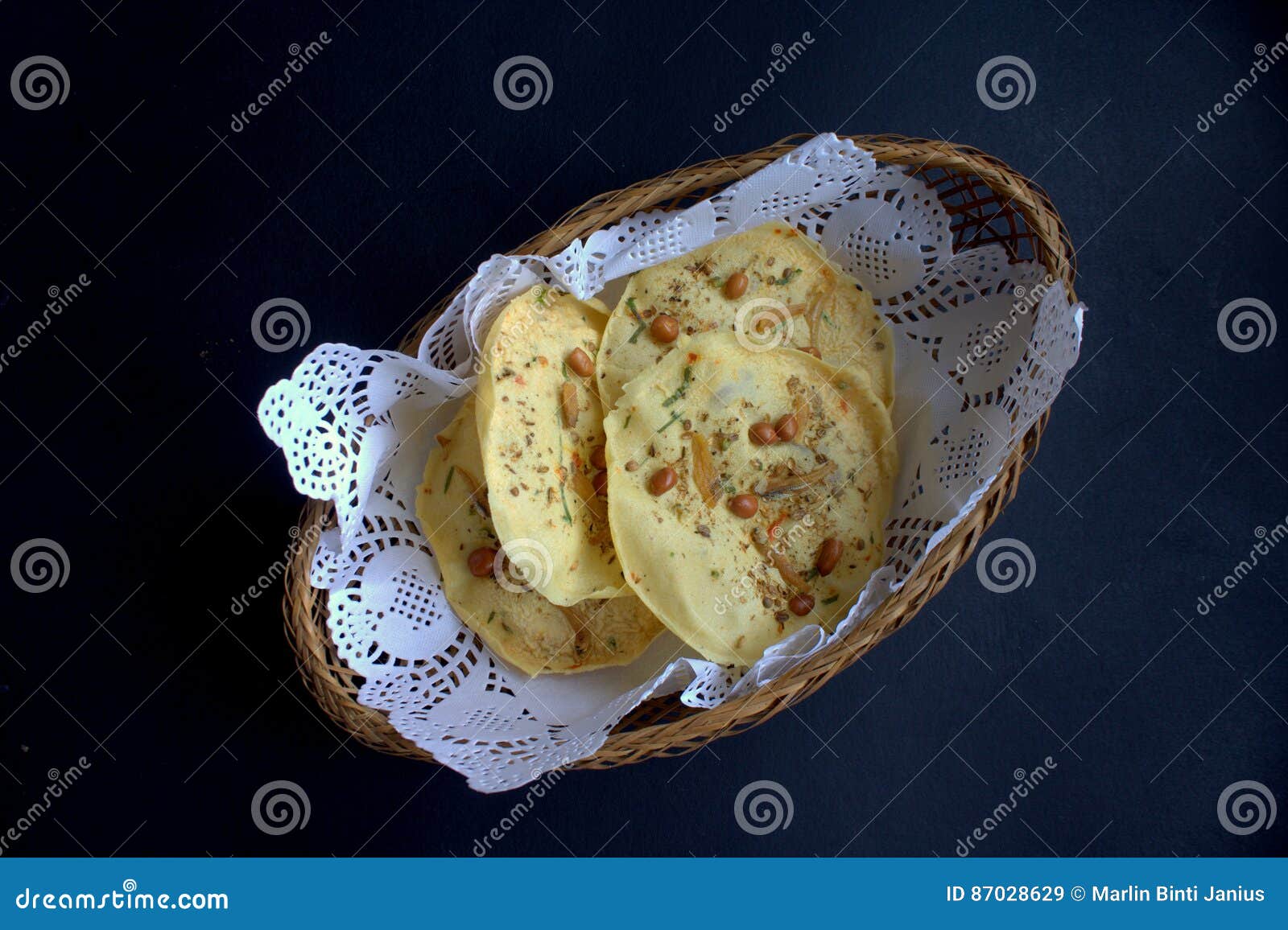 Rempeyek stock image. Image of dessert, food, object - 87028629