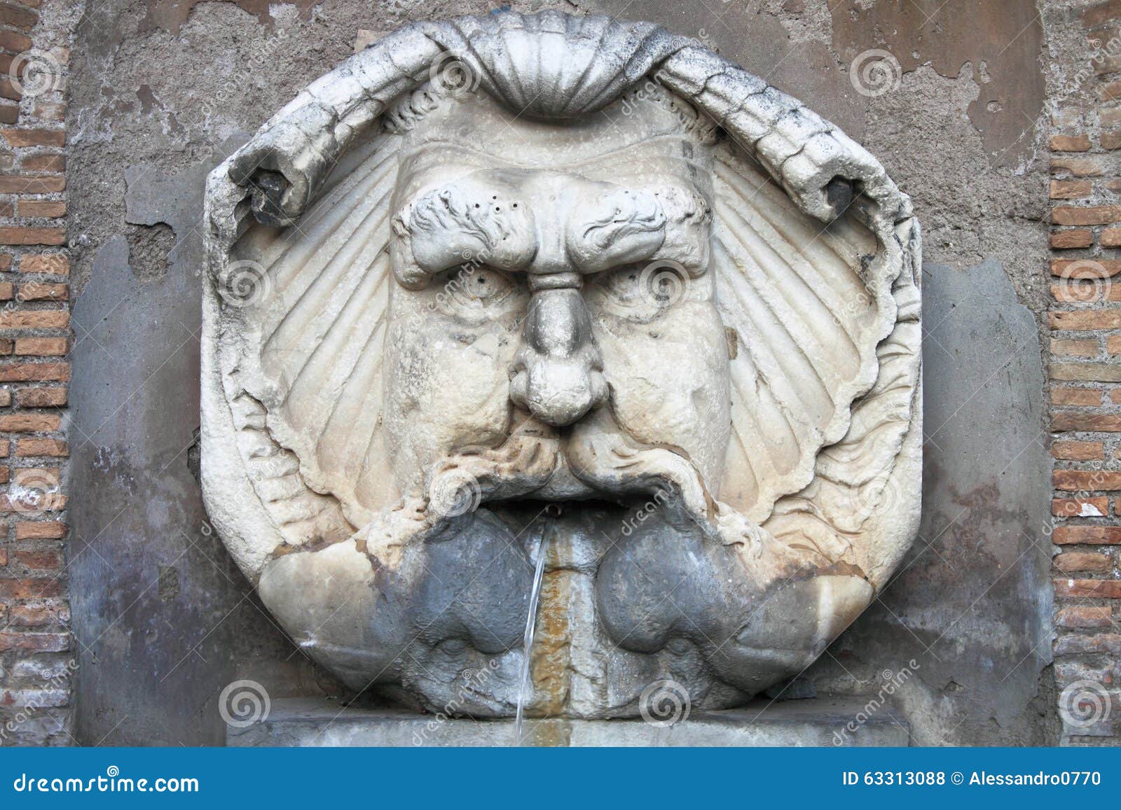 Renaissance Marble Fountain Stock Photo - Image of large, rome: 63313088