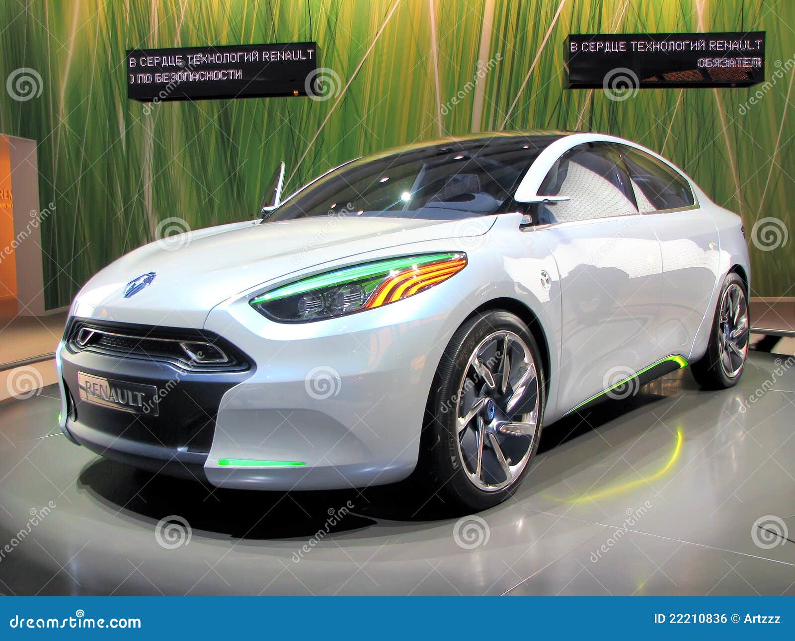 Renault Fluence Z.E editorial photo. Image of exhibited - 22210836