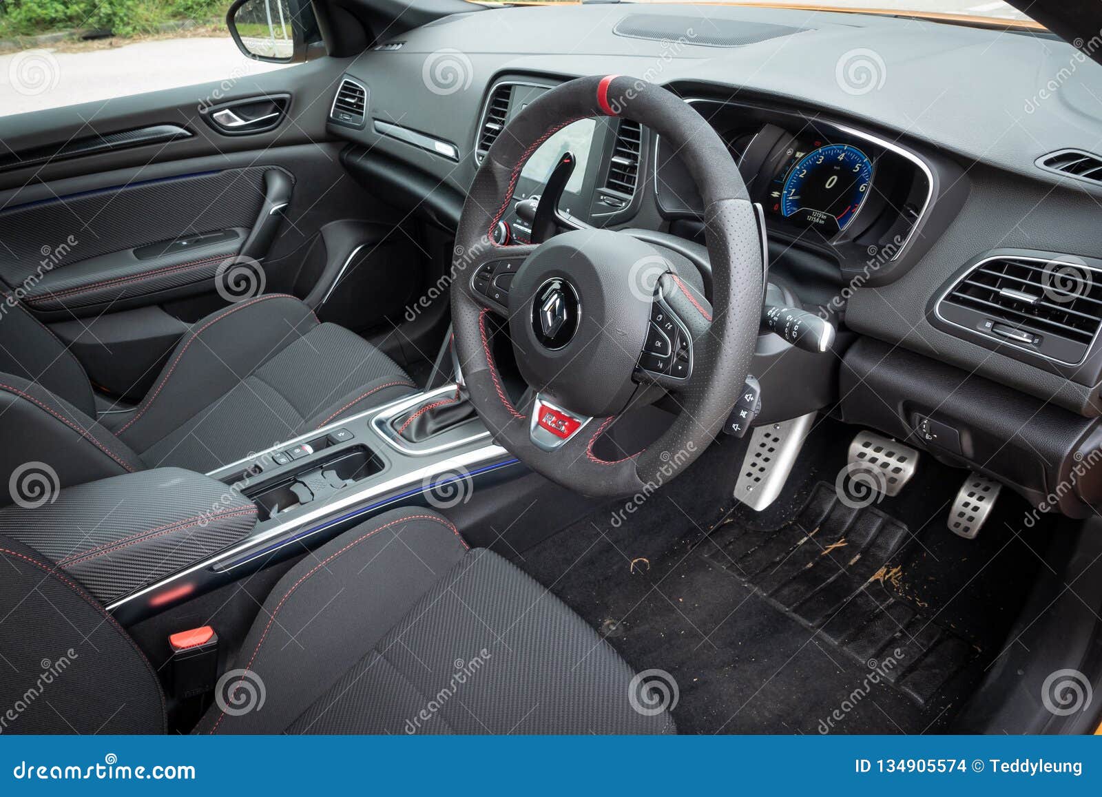 Renault Megane RS280 2018 Dashboard Editorial Stock Image - Image of ...