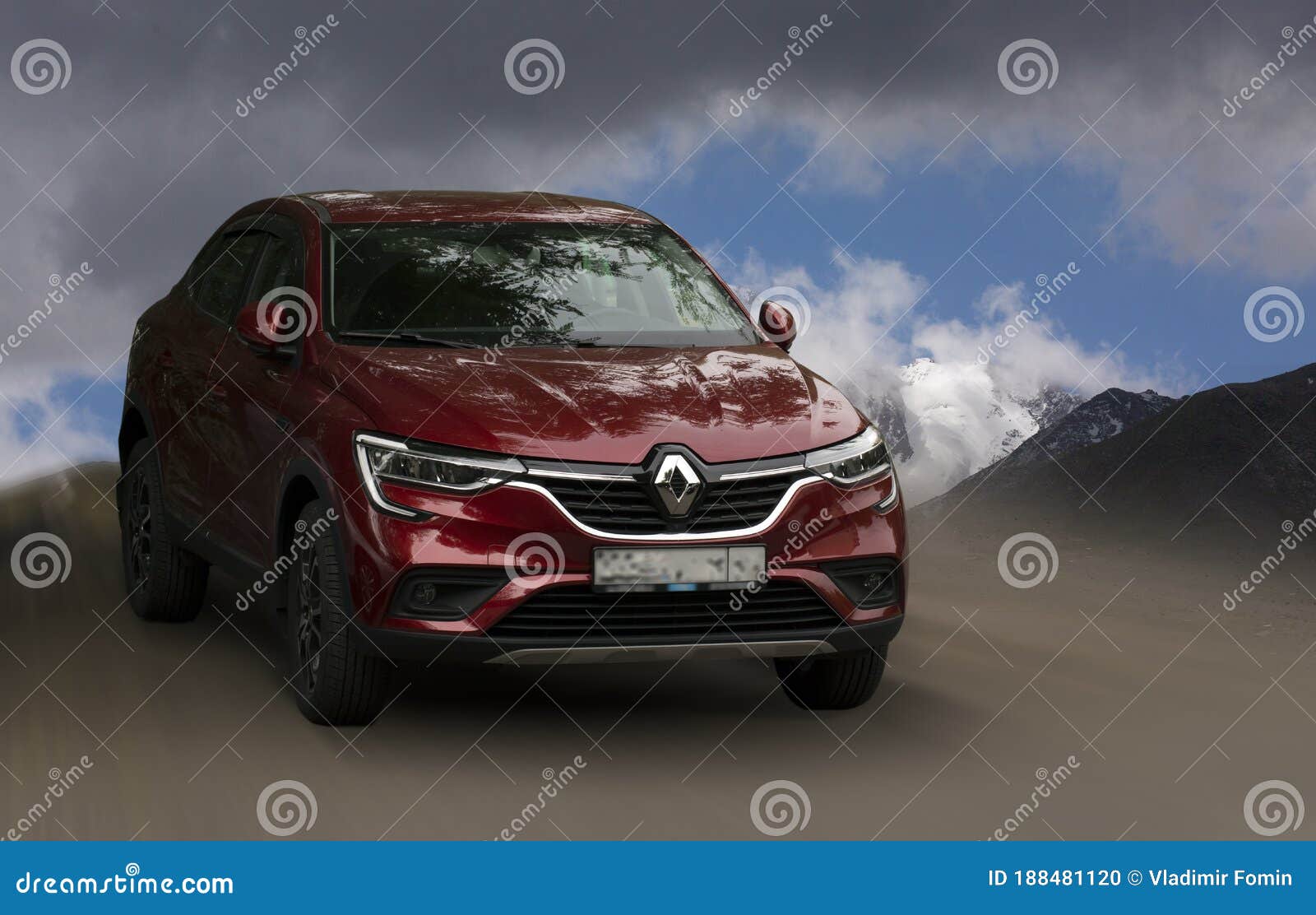 Renault red car. editorial image. Image of view, motion - 188481120