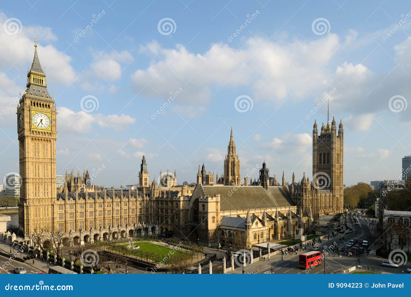 Renferme Le Parlement Westminster De Palais De Londres Image stock ...