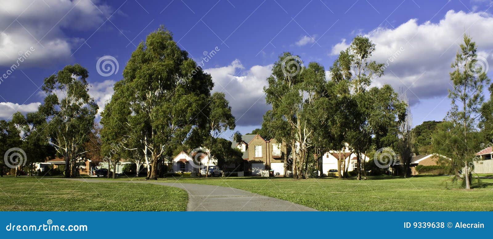 Renferme suburbain photo stock. Image of calme, victoria - 9339638
