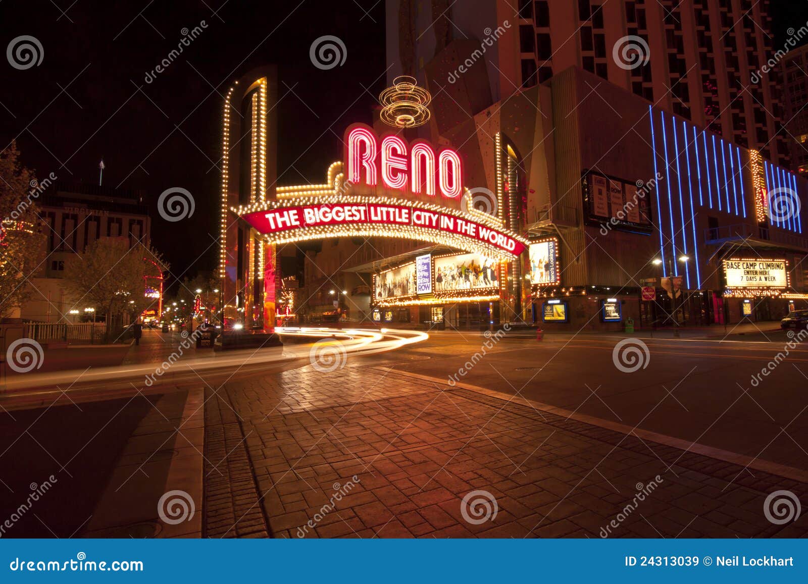 Reno Arch editorial stock image. Image of blur, long - 24313039