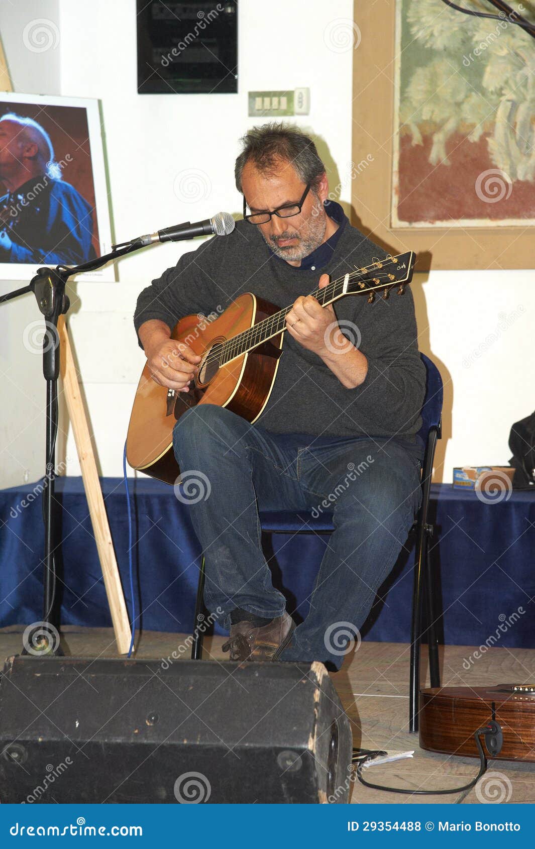 Reno Brandoniat Stock Photos - Free & Royalty-Free Stock Photos from ...