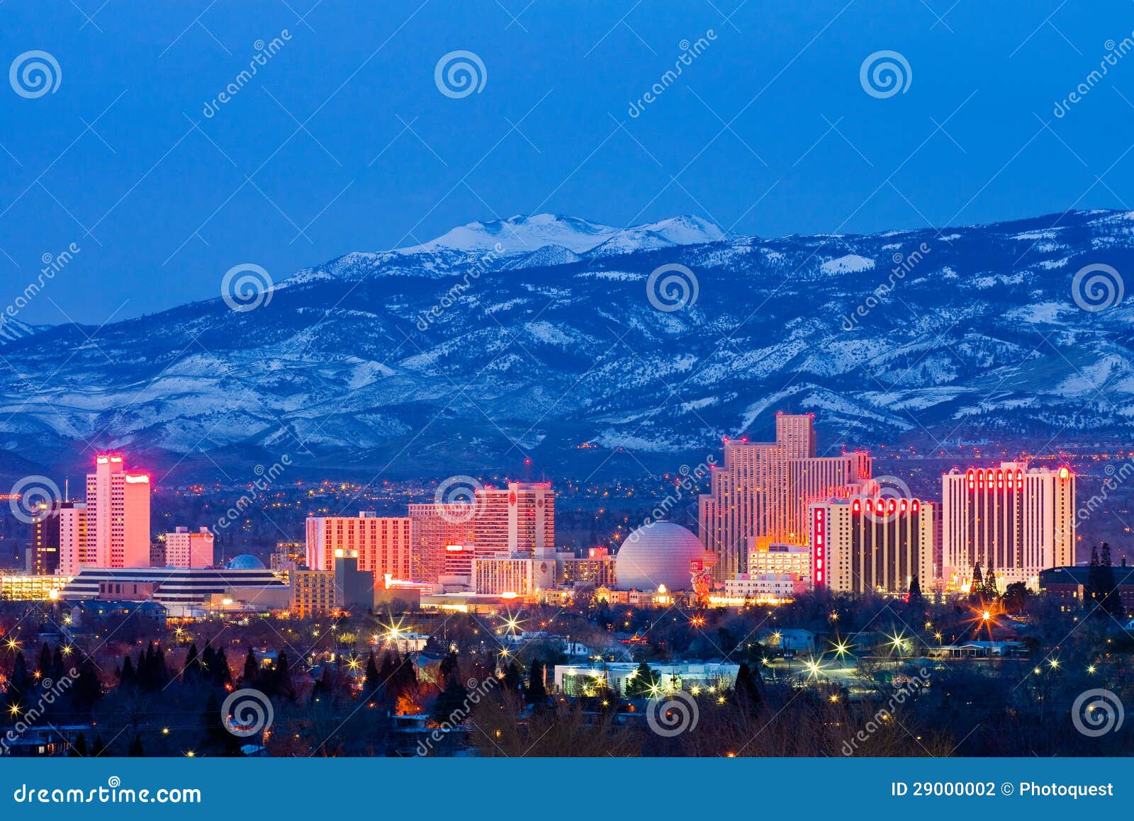 Reno at night editorial photography. Image of leisure - 29000002