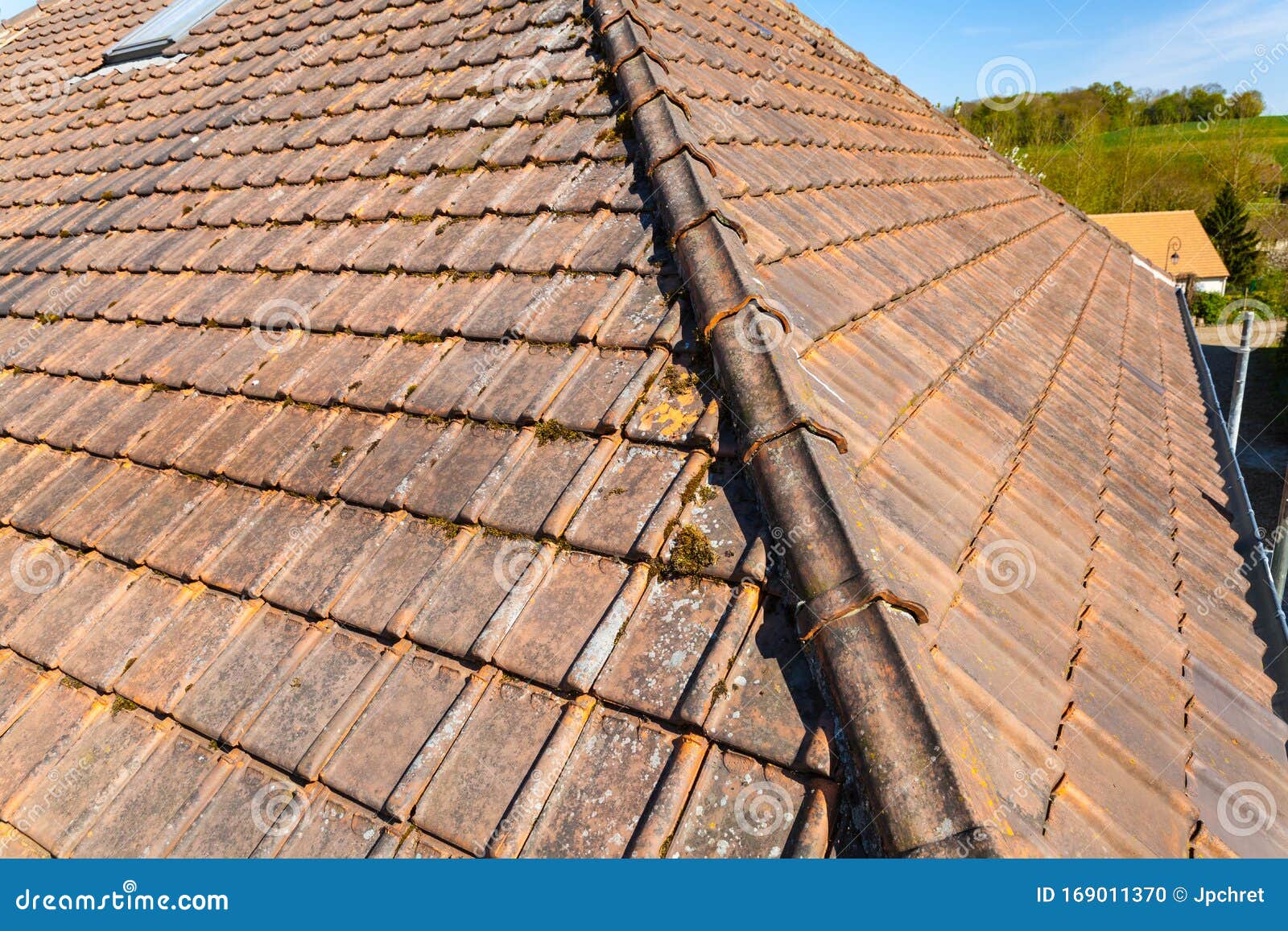Renovation of a Brick Tiled Roof Stock Photo - Image of nature, frame ...