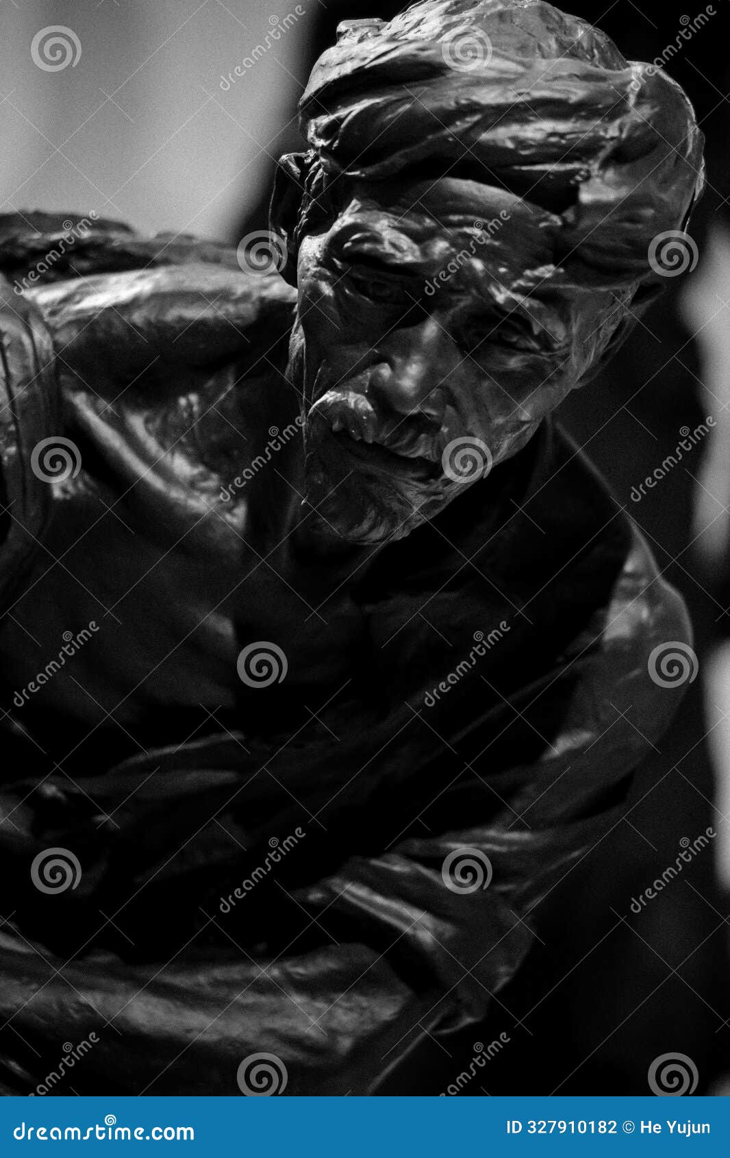 Bronze Sculpture- the Rent Collection Courtyard Editorial Photography ...