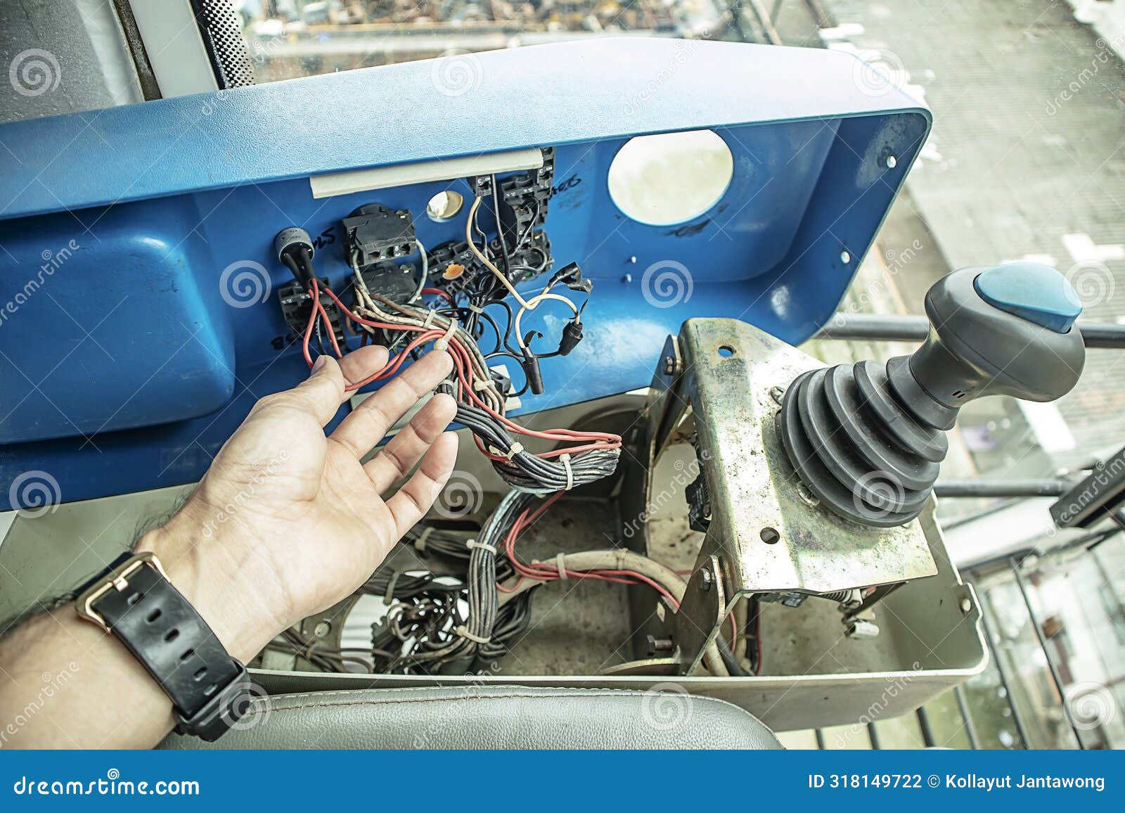 Repair and Commissioning of Tower Cranes on Joysticks and Electrical ...